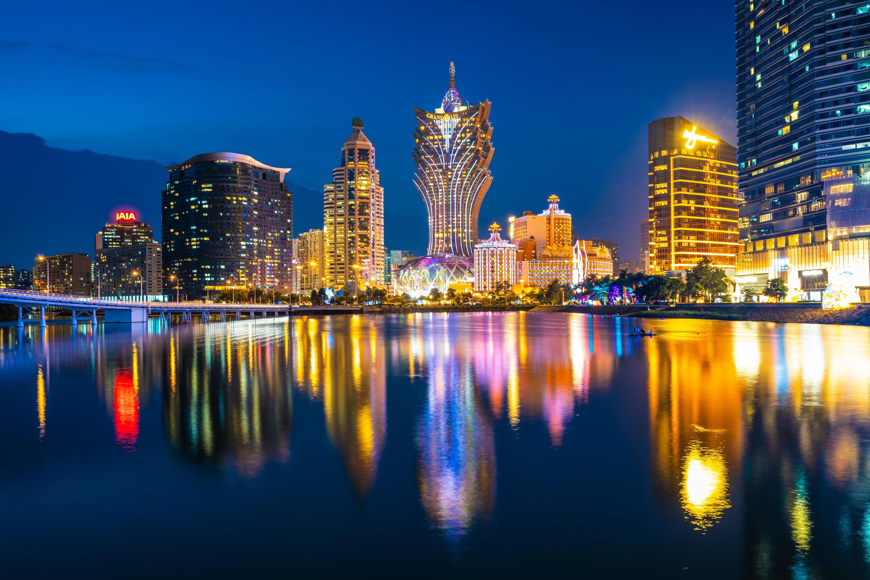 Night view of Macau City, China 2091055 Stock Photo at Vecteezy Night view of Macau City, China 2091055 Stock Photo at Vecteezy