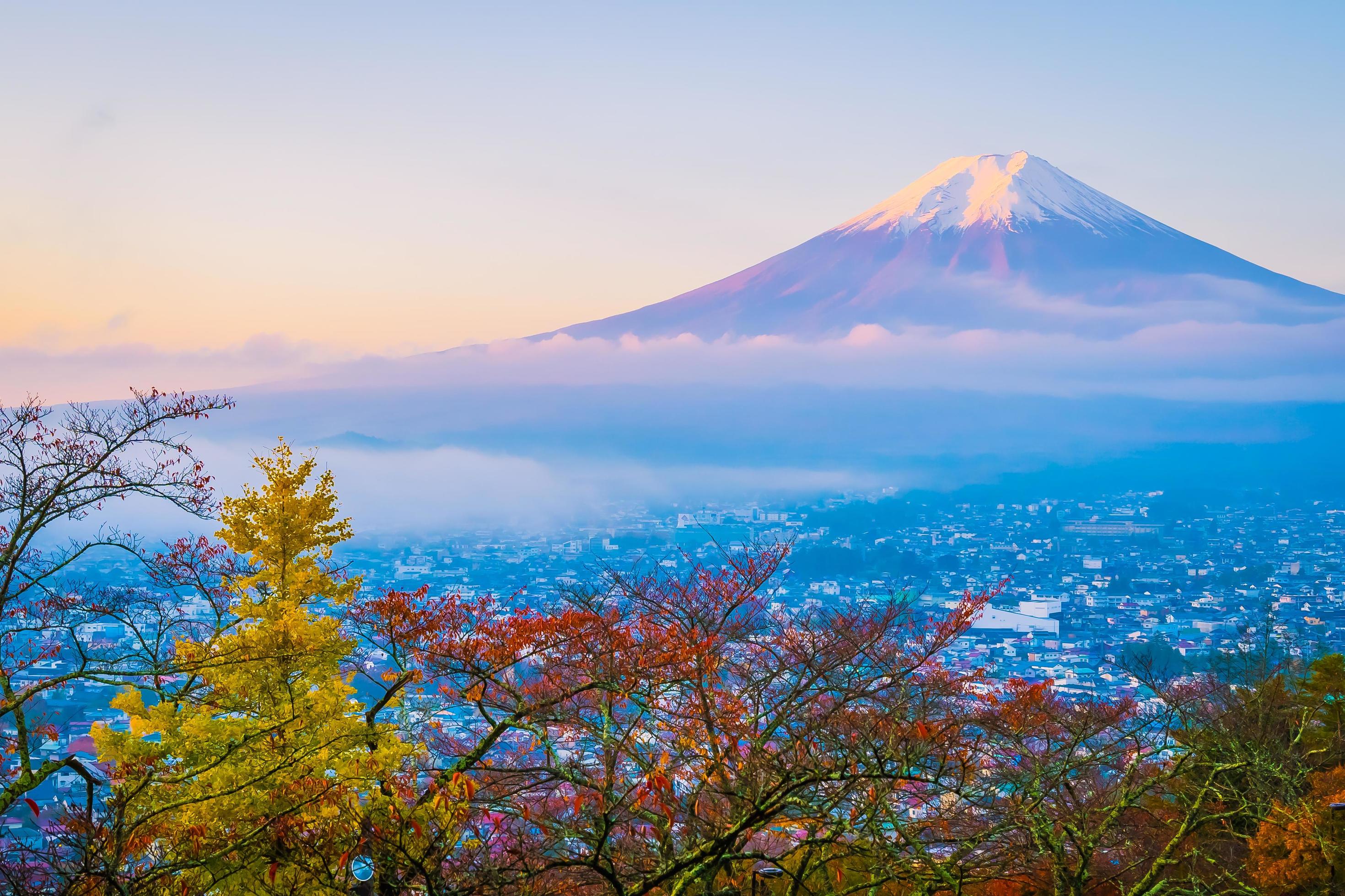 Beautiful landscape of Mt. Fuji in autumn season 2300156 Stock Photo at ...