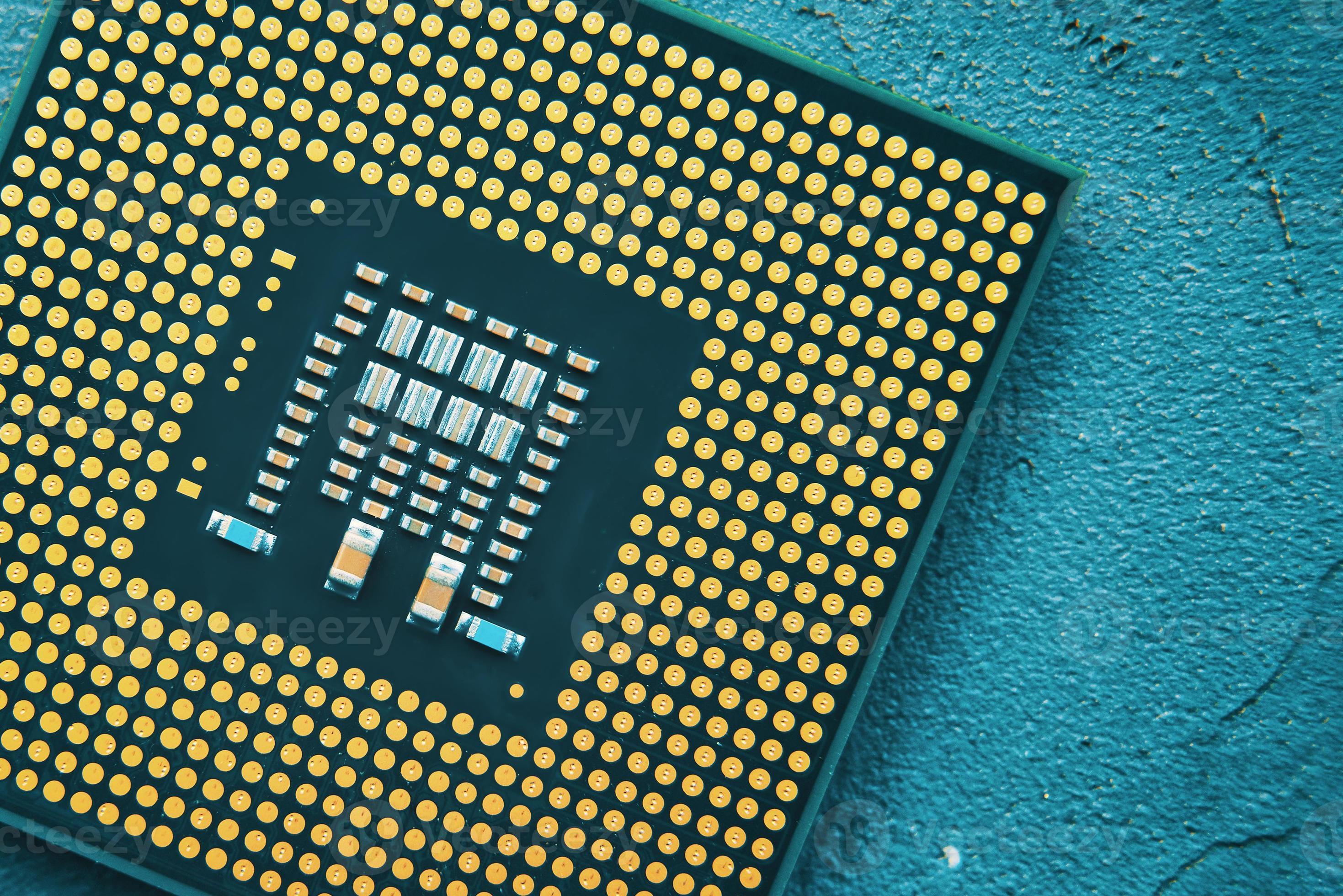 CPU Chip Computer Processor 2586738 Stock Photo at Vecteezy