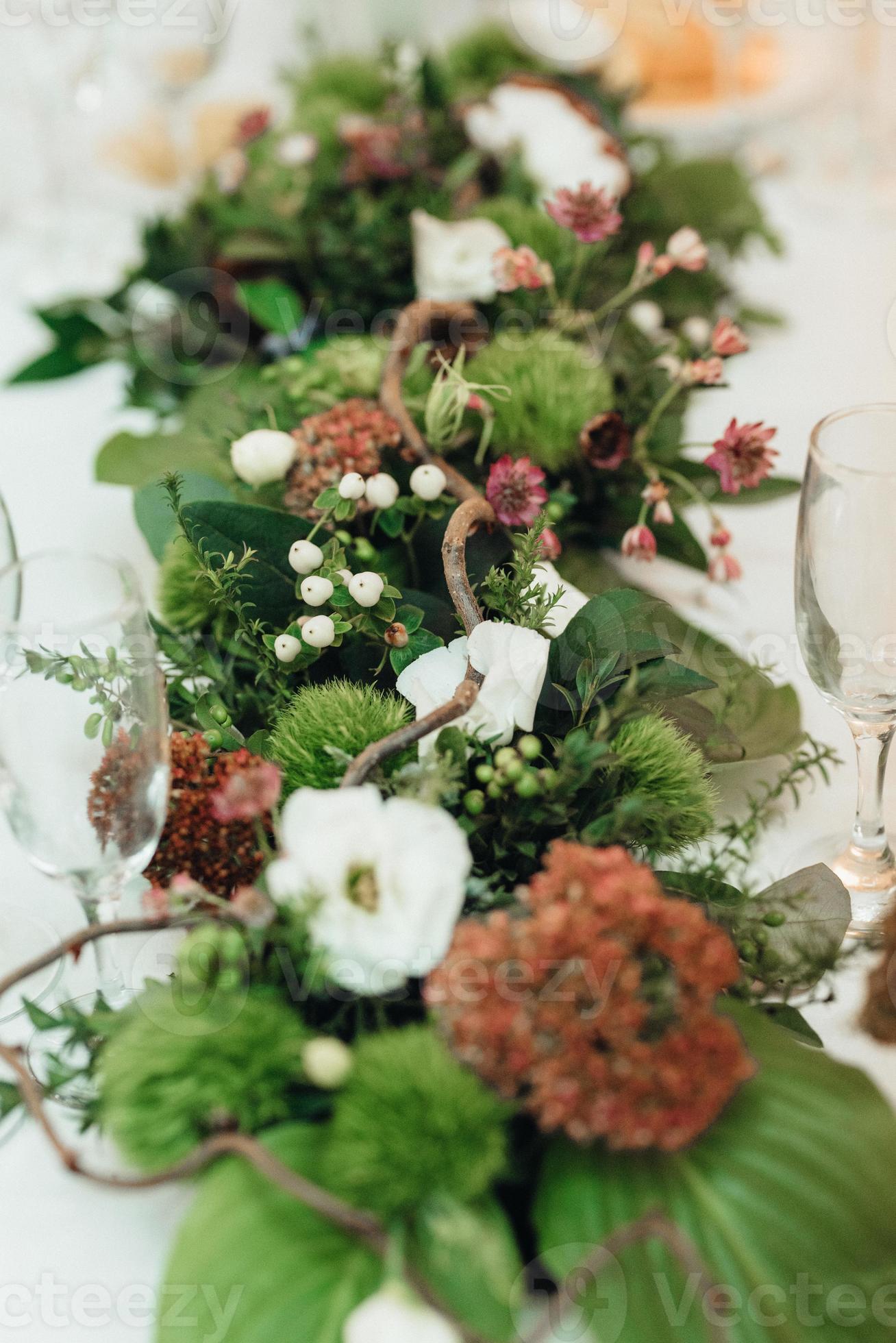 Banquet Hall For Weddings With Decorative Elements 2907566 Stock Photo banquet-hall-for-weddings-with-decorative-elements-2907566-stock-photo