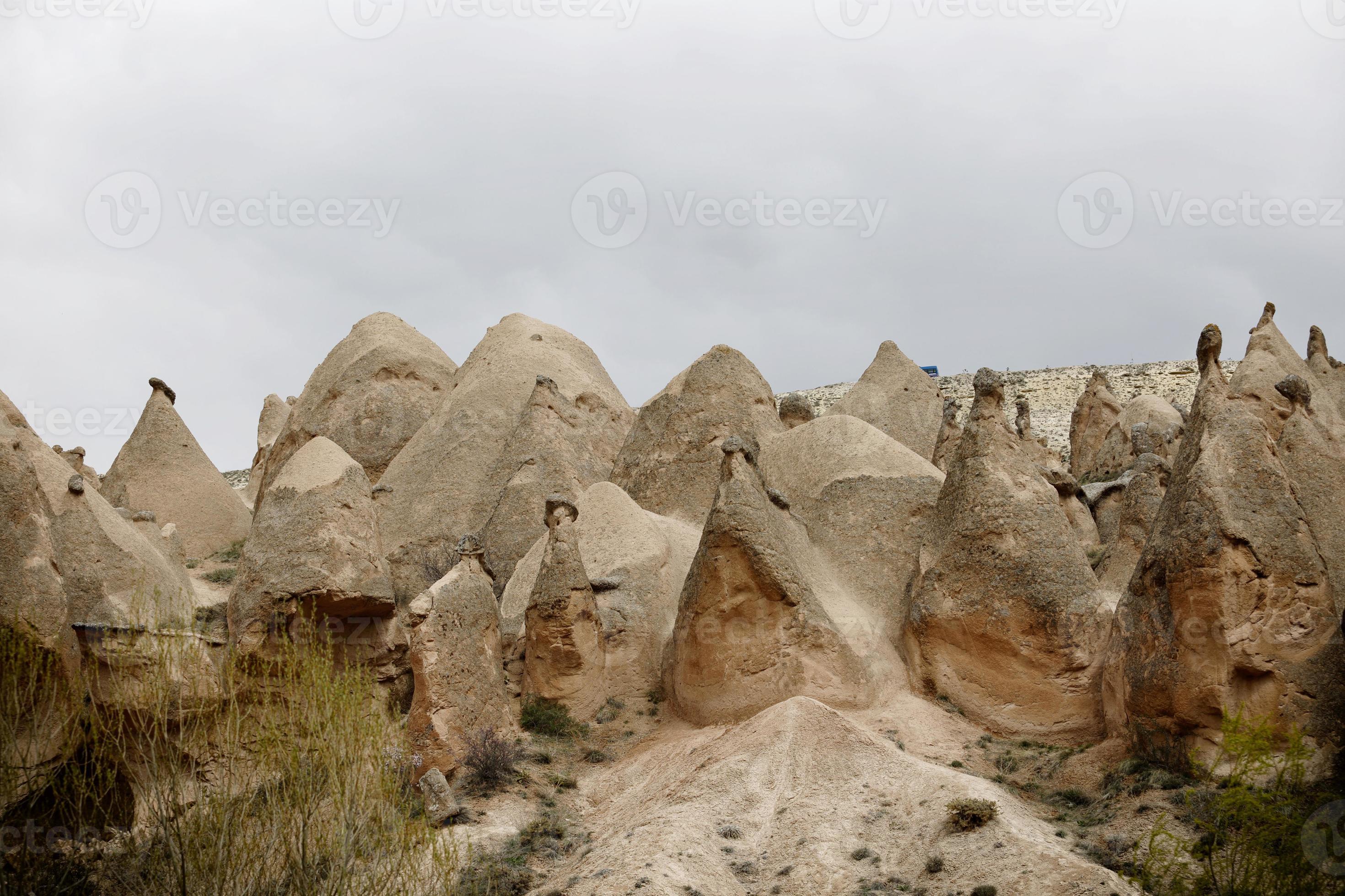 Fairy chimneys in Cappadocia, Turkey, Fairy Chimneys Landscape 3187977 ...
