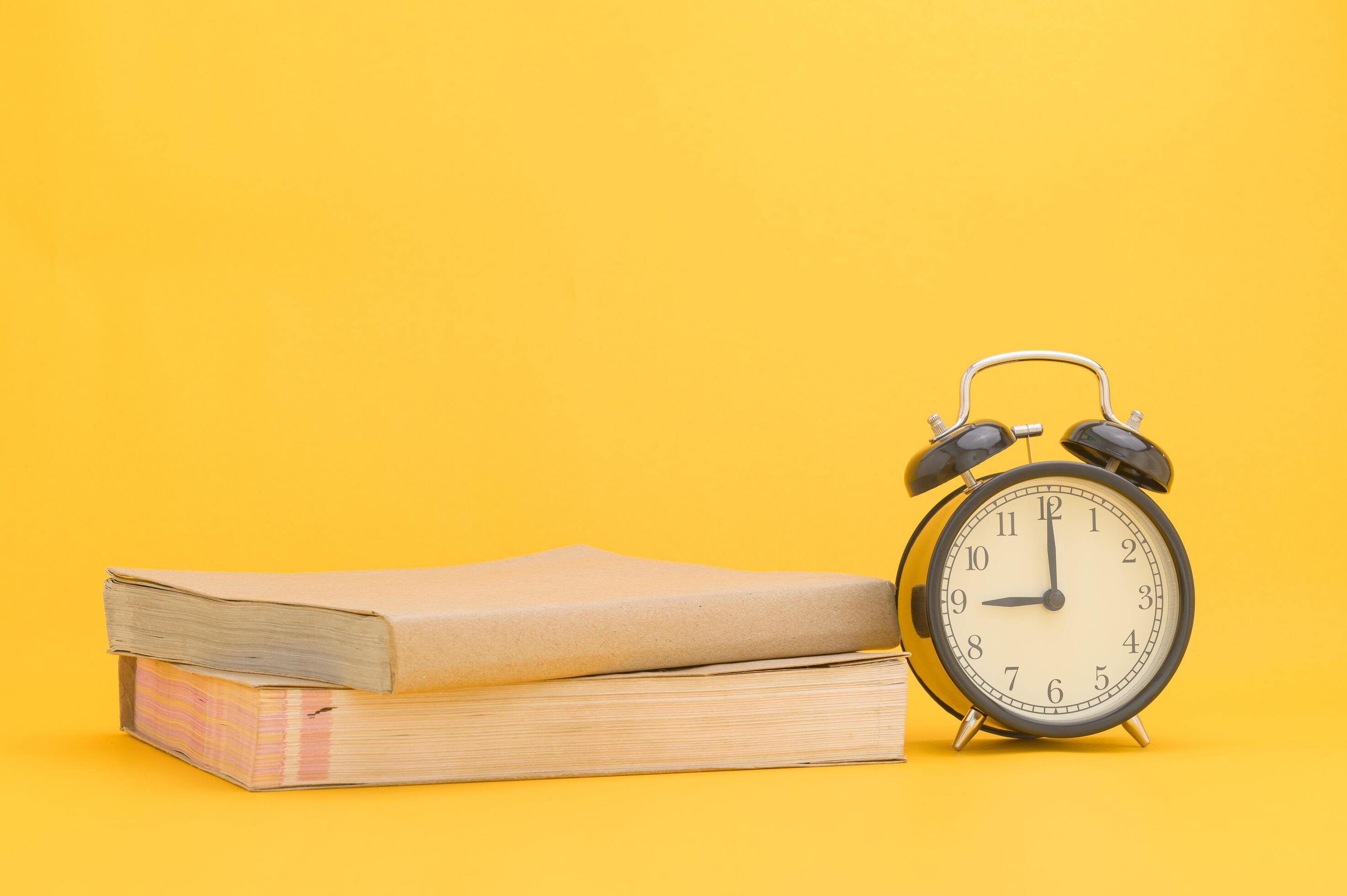 Read Books To Increase Knowledge And Skills 3534122 Stock Photo At Vecteezy read-books-to-increase-knowledge-and-skills-3534122-stock-photo-at-vecteezy