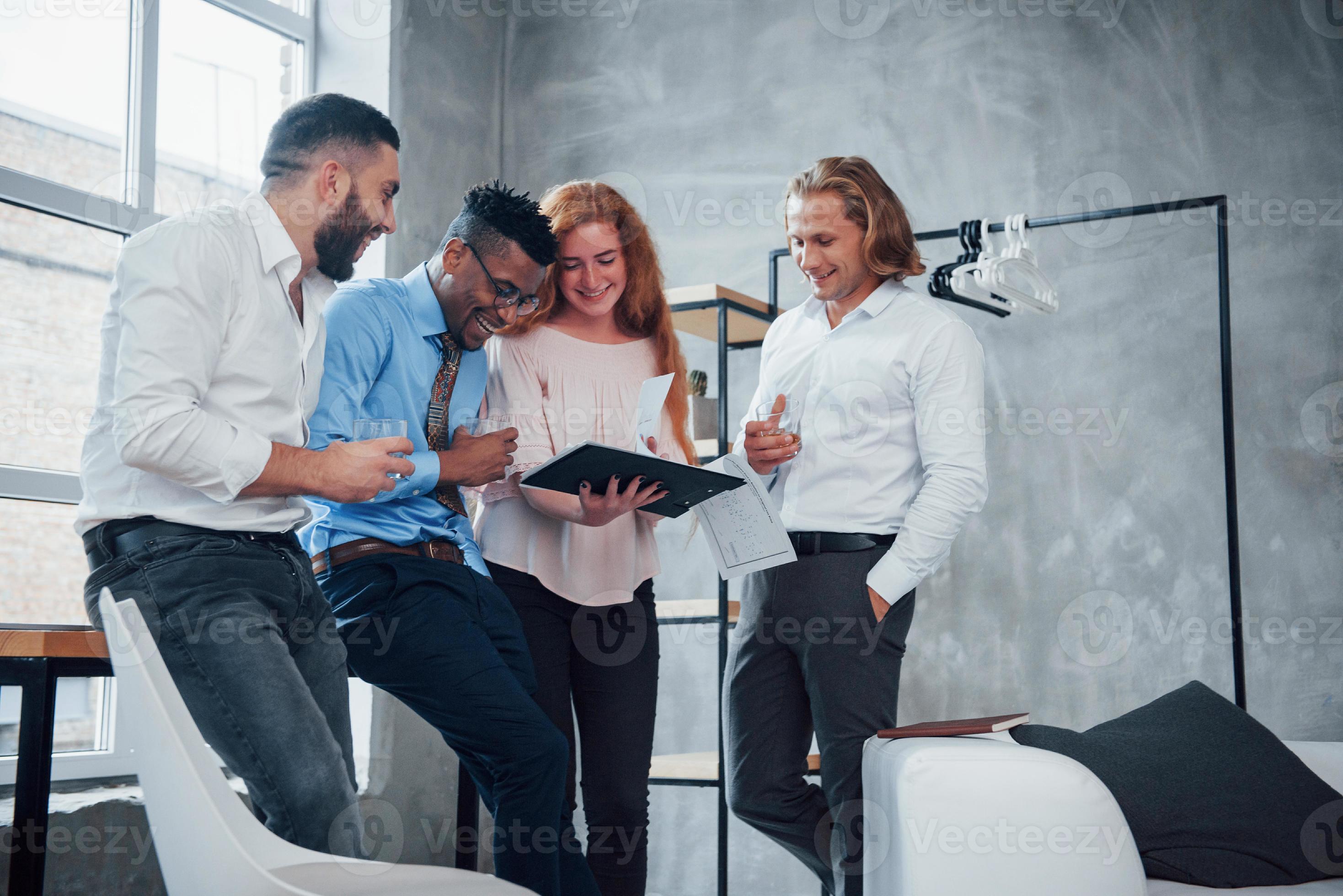 Beautiful Business People Love Their Job And Shairs Their Ideas With