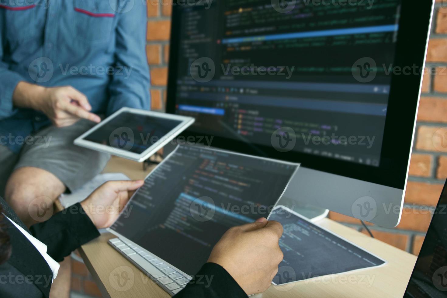 Page 2 | Visual Basic Programming Stock Photos, Images and Backgrounds ...