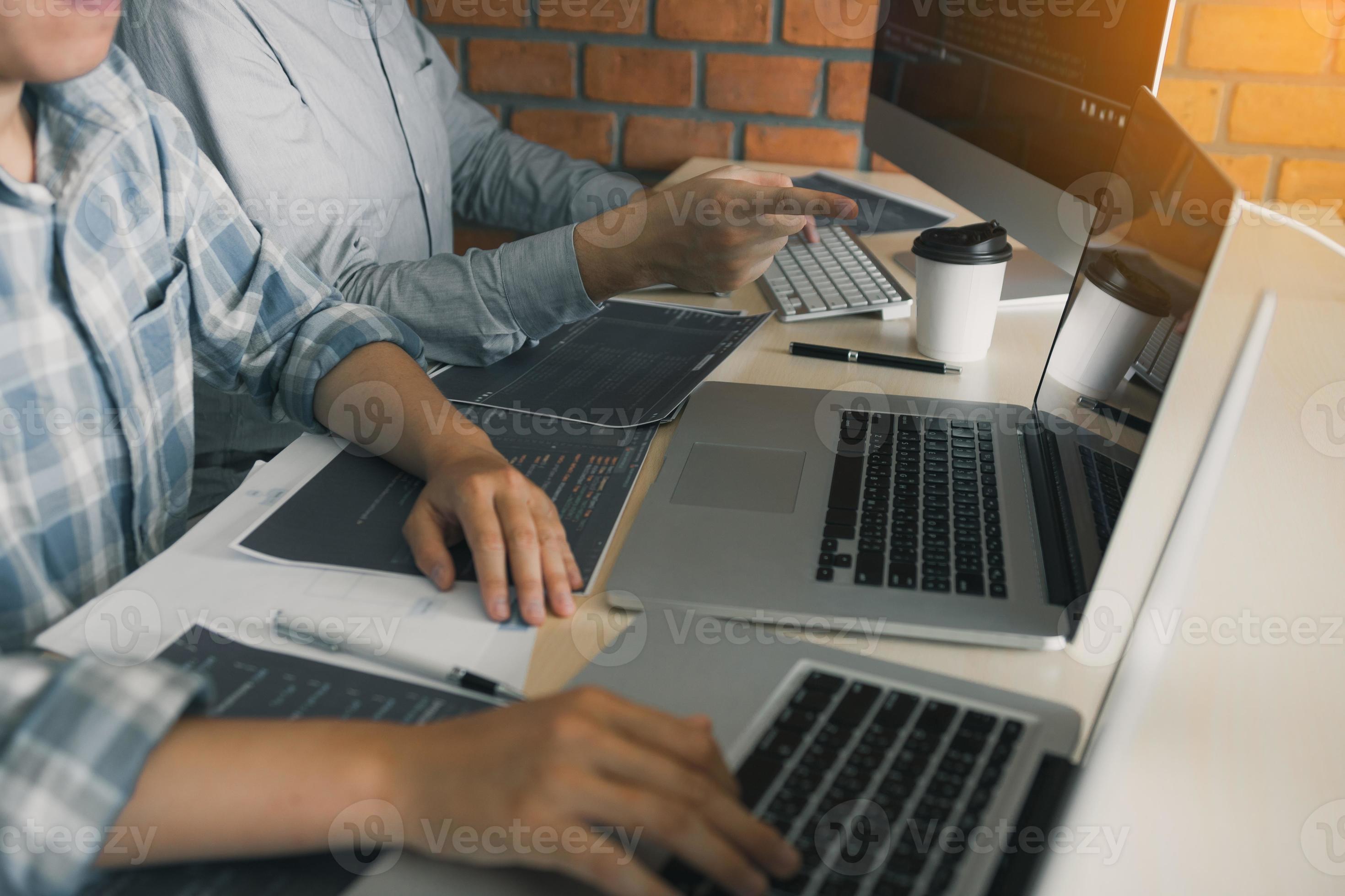 Professional development programmer cooperating meeting programming ...