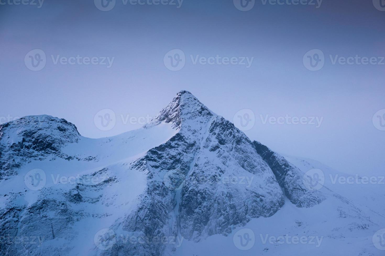 Snow Peak Stock Photos, Images and Backgrounds for Free Download
