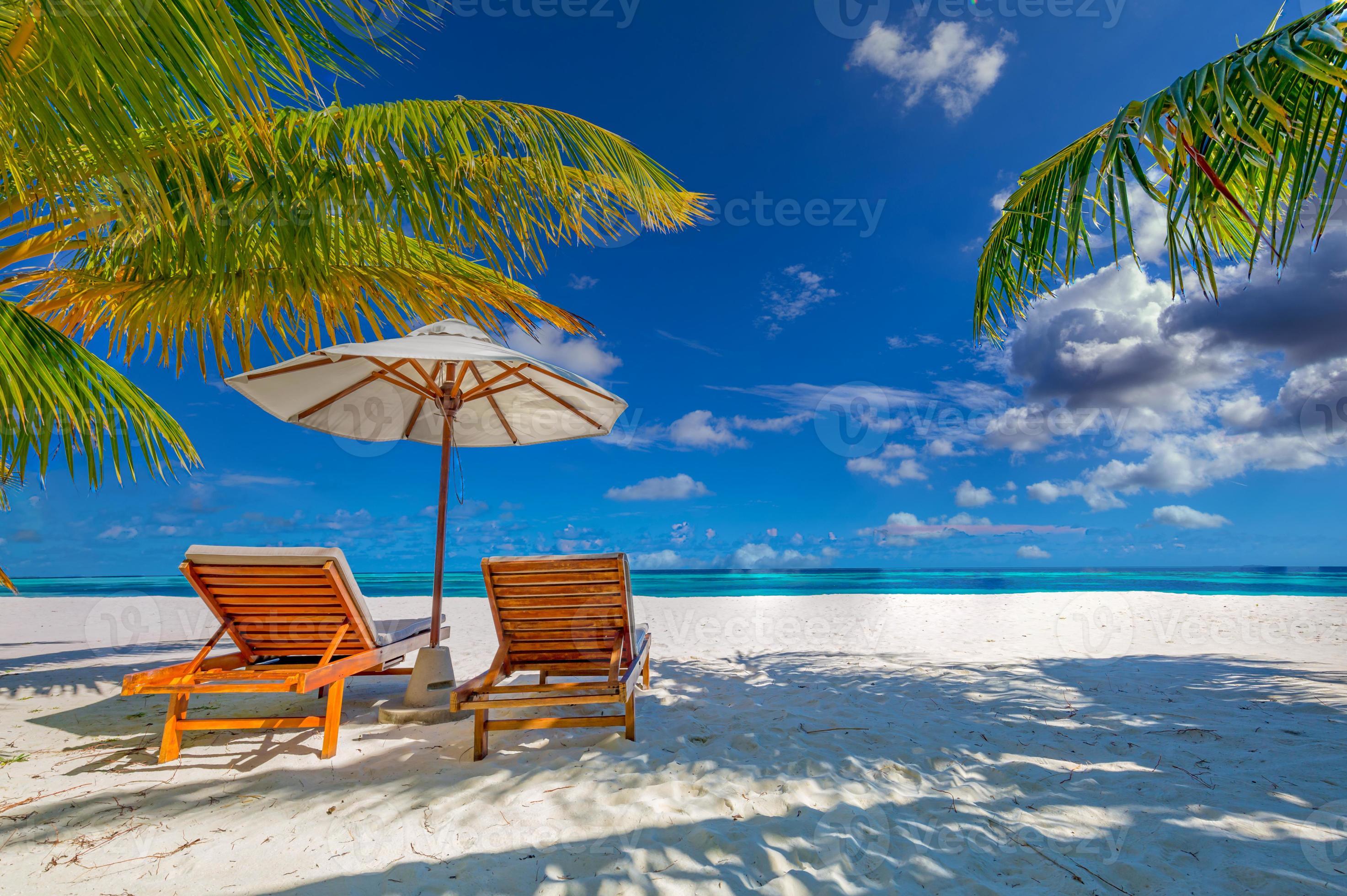 Summer Beach Scenery Wallpaper