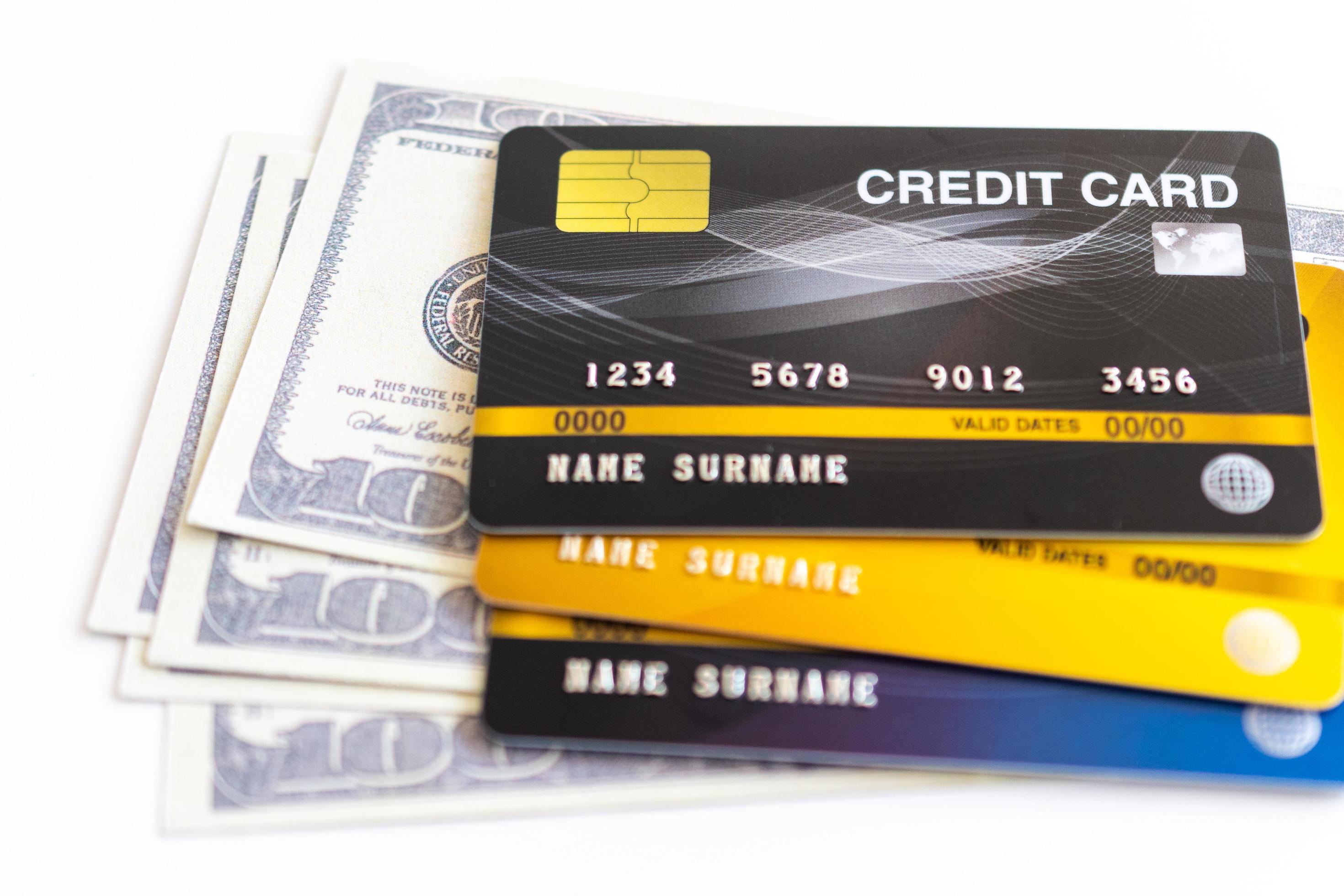 Credit Cards And 100 Dollars In Cash 7183515 Stock Photo At Vecteezy