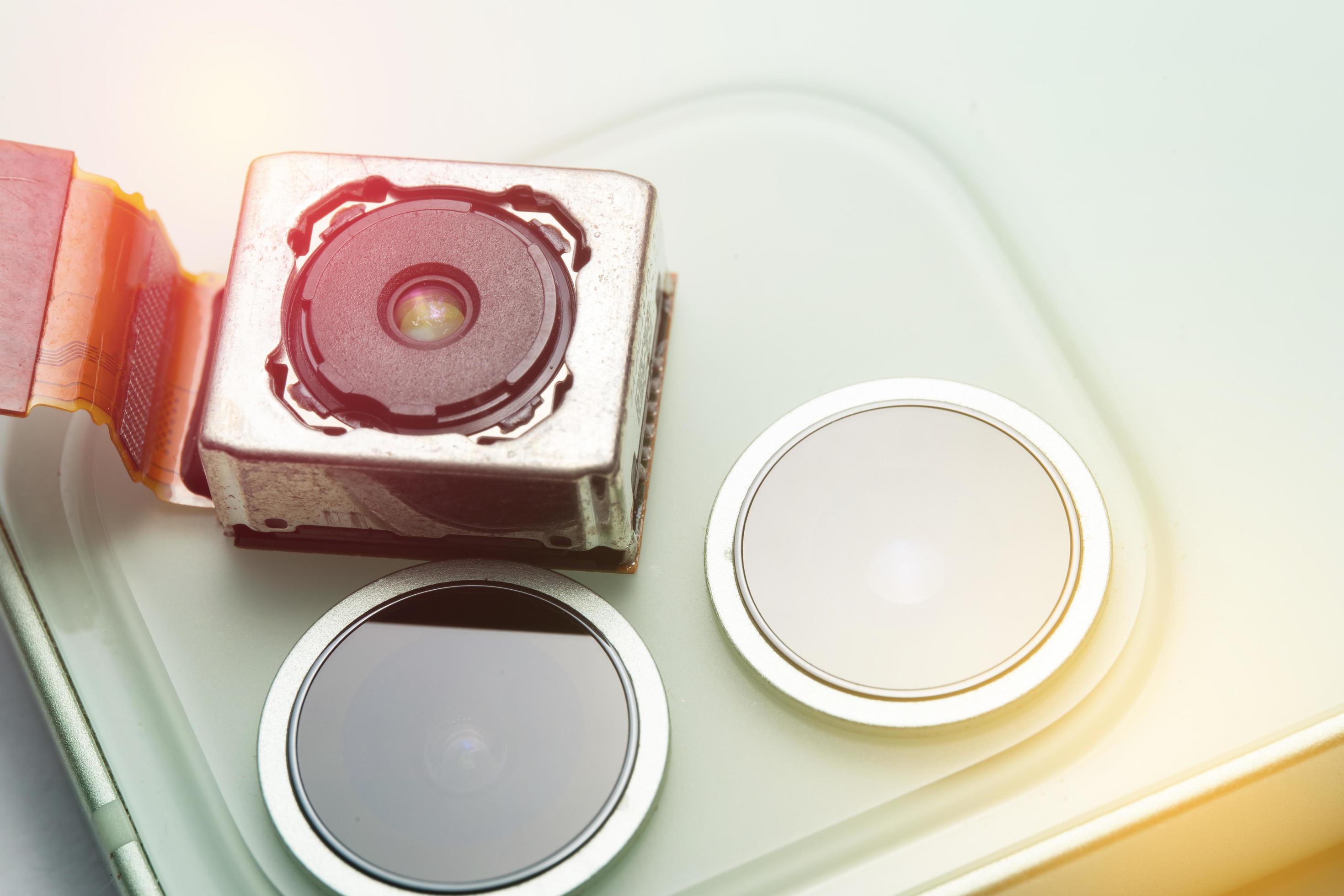 camera modules being used in mobile phones. development of mobile ...