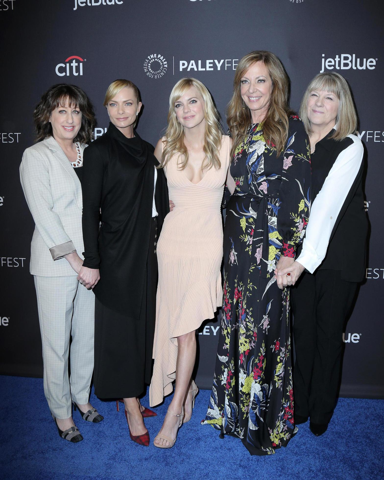 Los Angeles Mar 24 Beth Hall Jaime Pressly Anna Faris Allison
