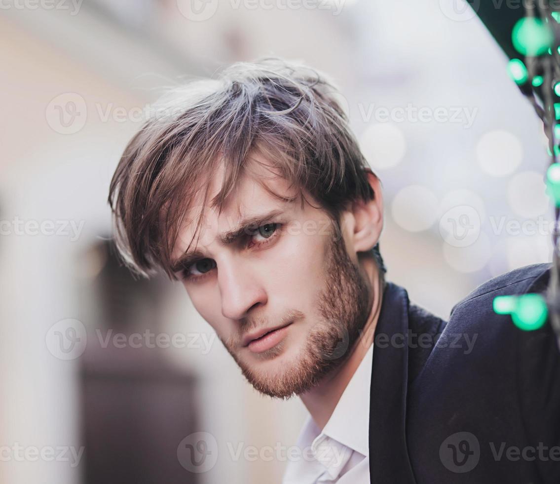 Close-up handsome man 7975208 Stock Photo at Vecteezy