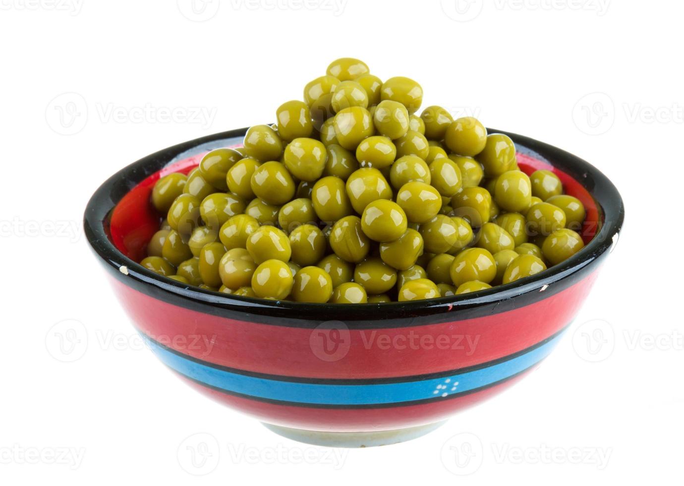 green peas, in a bowl, isolated, white background 8548622 Stock Photo ...