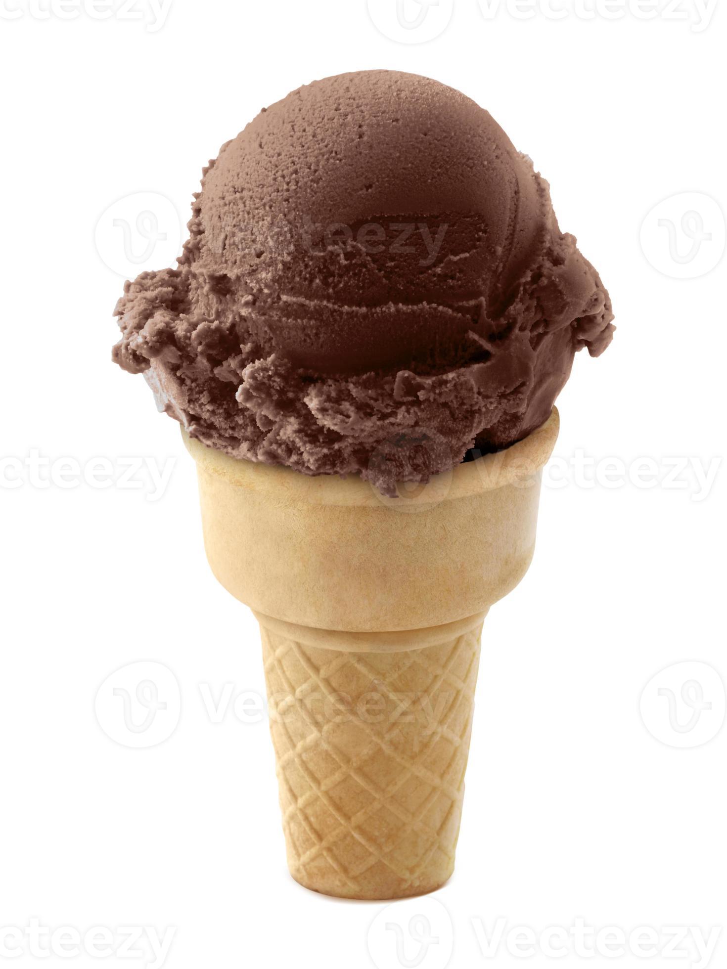 Helado De Chocolate En El Cono Sobre Fondo Blanco 8614959 Foto De Stock