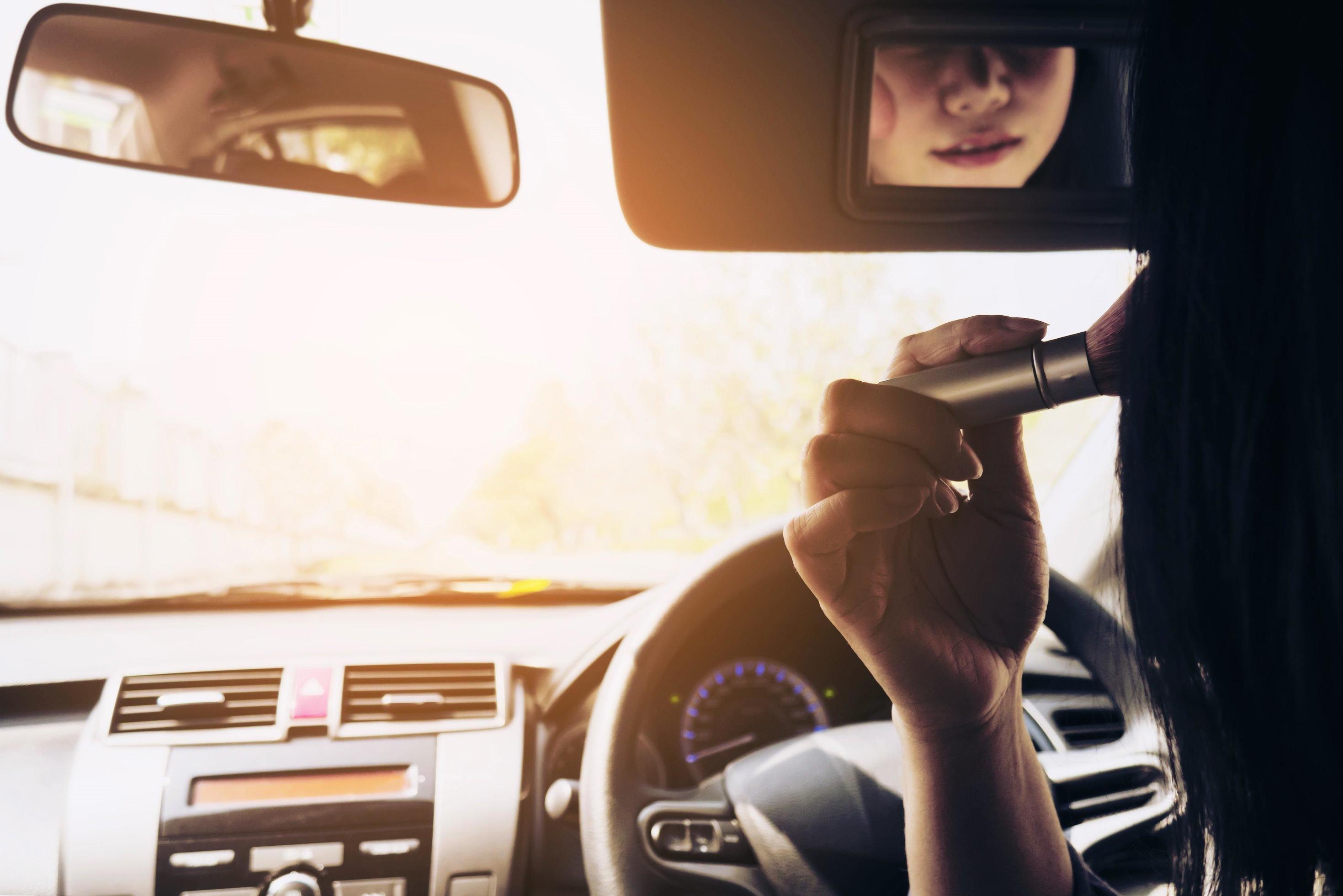 Putting On Makeup While Driving | Saubhaya Makeup