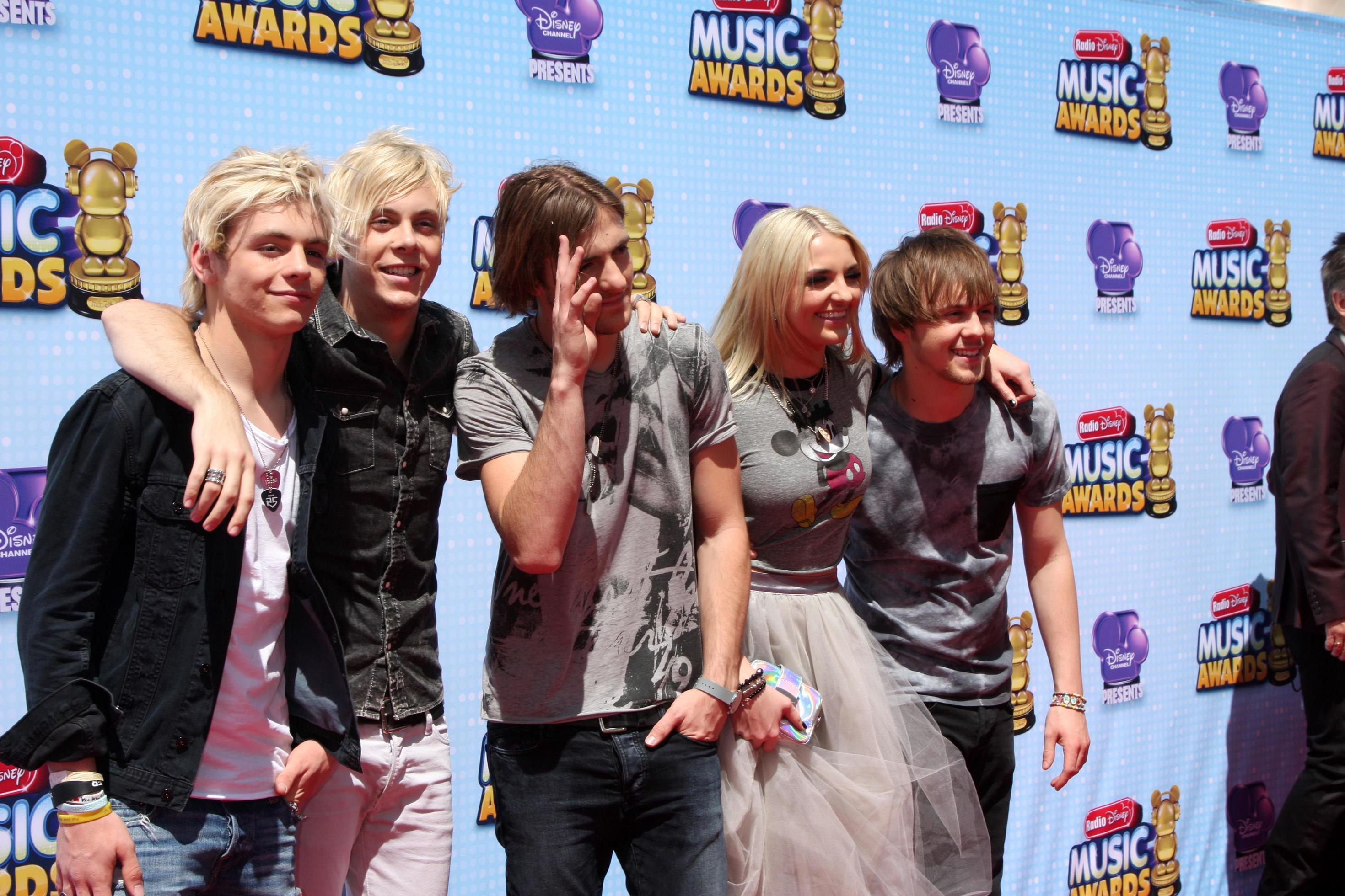 R5 Riker And Ross