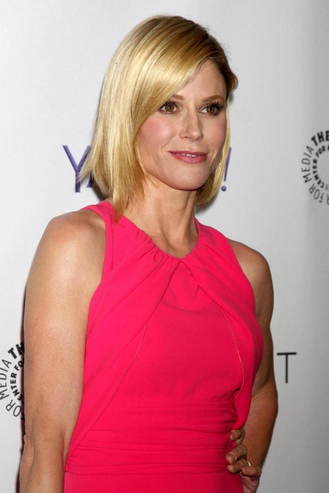 Julie Bowen Modern Family Haircut Julie Bowen Modern Family Haircut