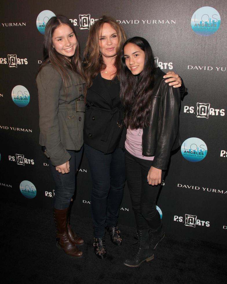 Los Angeles May 4 Catherine Bach Daughters Arrives At The P S Arts And David Yurman Evening