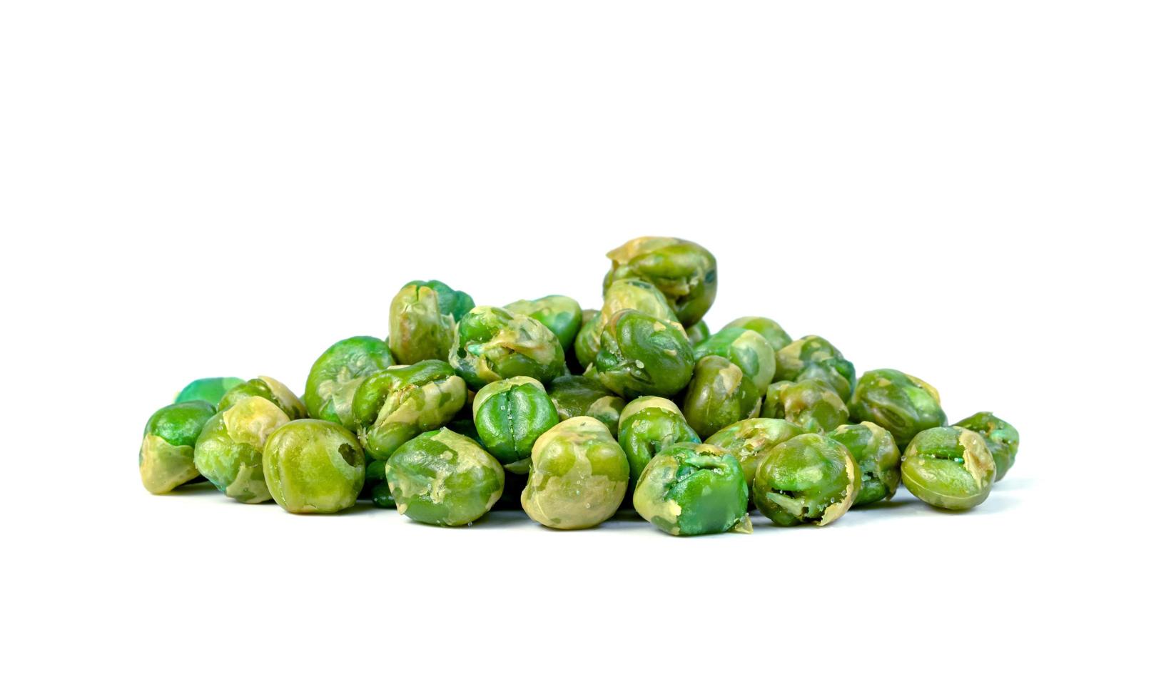 Green peas roasted isolated on white background 10121152 Stock Photo at ...