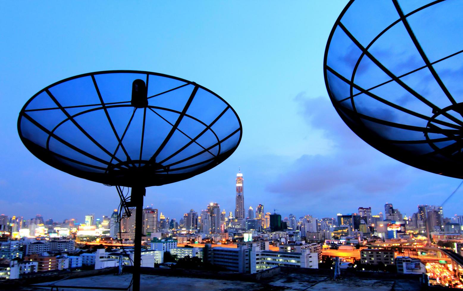 Satellite Dish Logo Stock Photos, Images and Backgrounds for Free Download