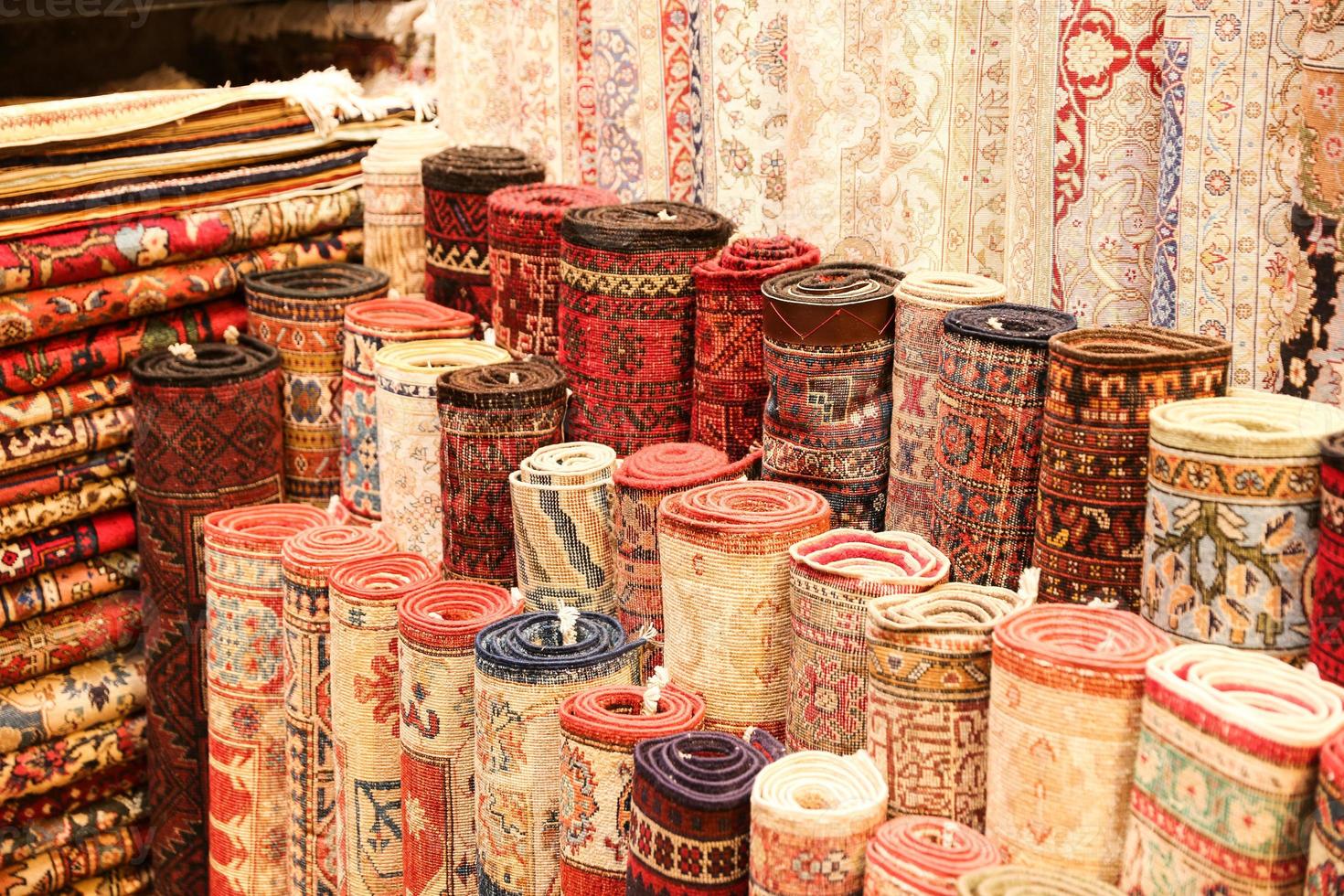 Turkish Carpets in Grand Bazaar 10293672 Stock Photo at Vecteezy Turkish Carpets in Grand Bazaar 10293672 Stock Photo at Vecteezy