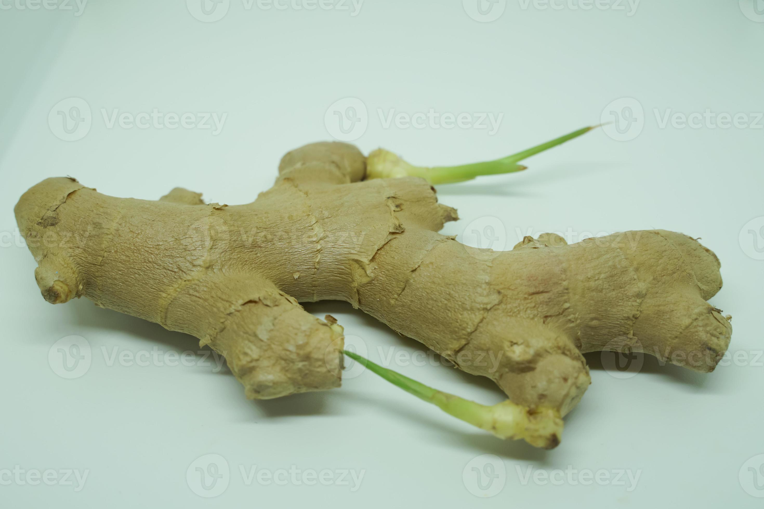 fresh ginger rhizome isolated on white background. 10409168 Stock Photo ...