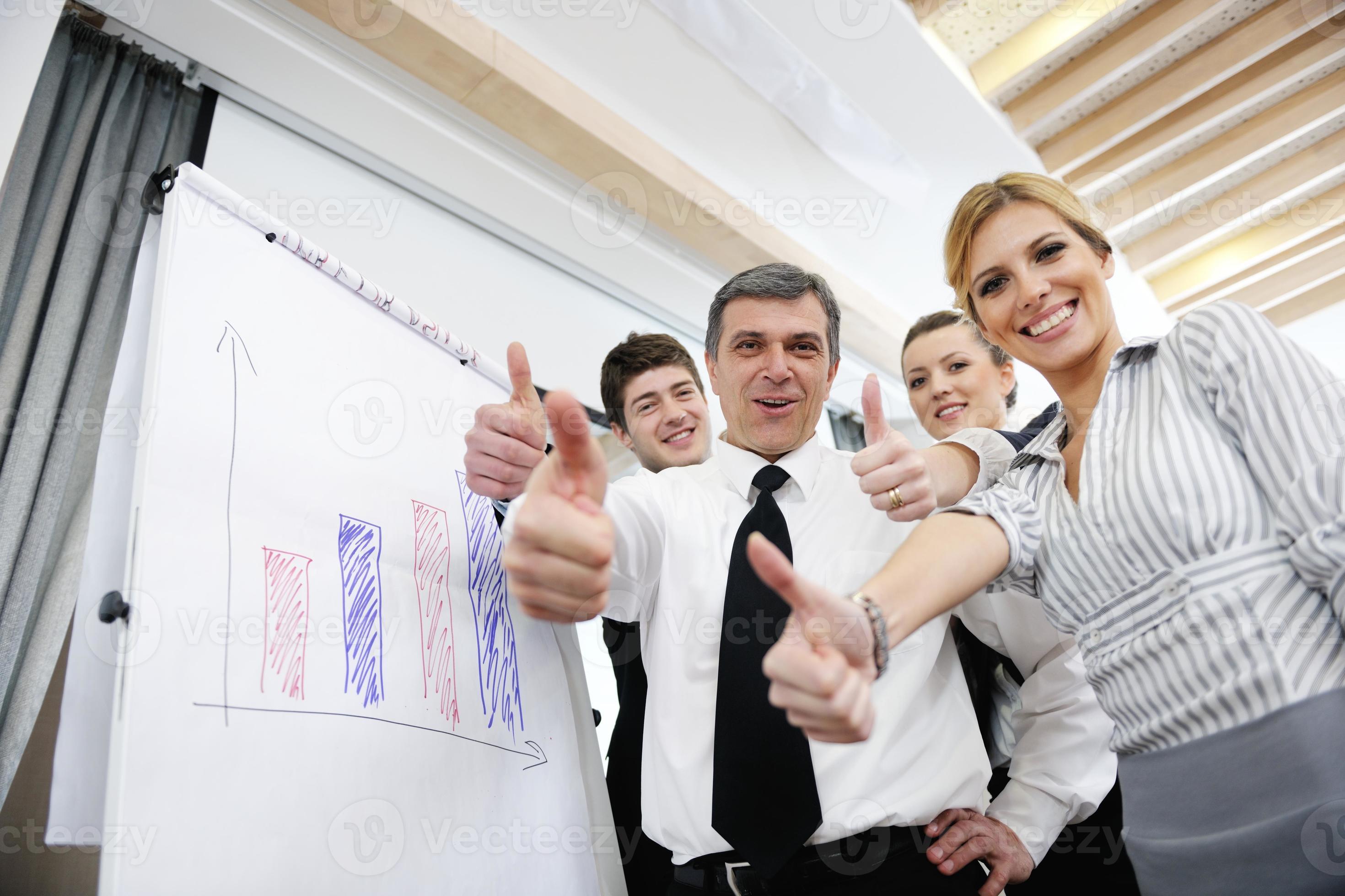 Senior business man giving a presentation 10973971 Stock Photo at Vecteezy Senior business man giving a presentation 10973971 Stock Photo at Vecteezy