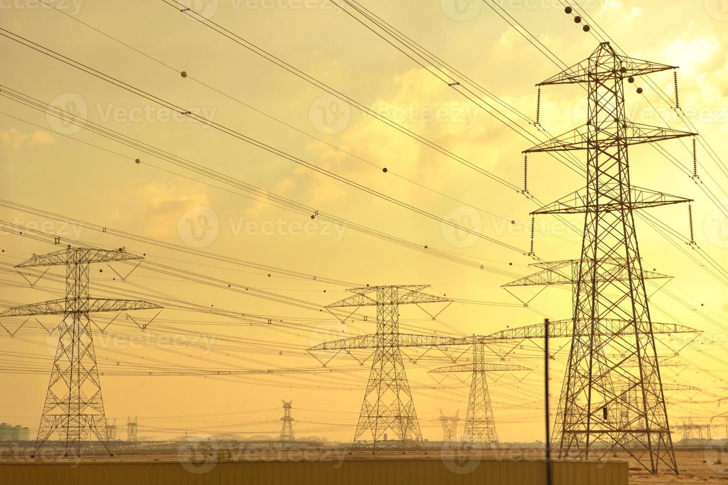 Electrical power lines and towers 11309415 Stock Photo at Vecteezy Electrical power lines and towers 11309415 Stock Photo at Vecteezy