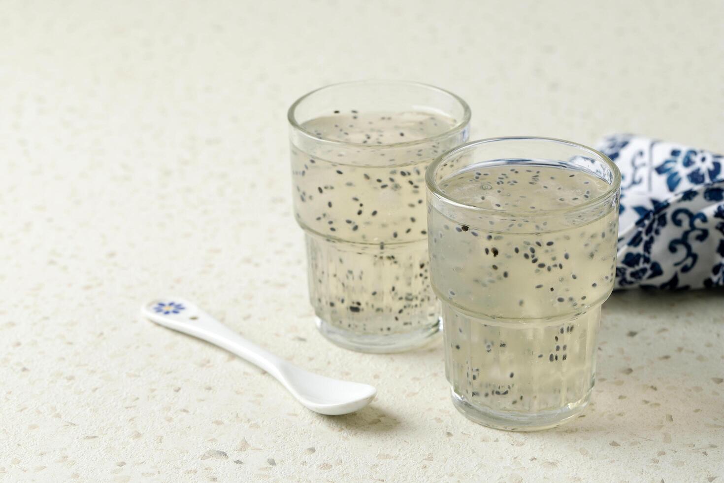 Sweet Basil Seed Drink 11705447 Stock Photo at Vecteezy Sweet Basil Seed Drink 11705447 Stock Photo at Vecteezy