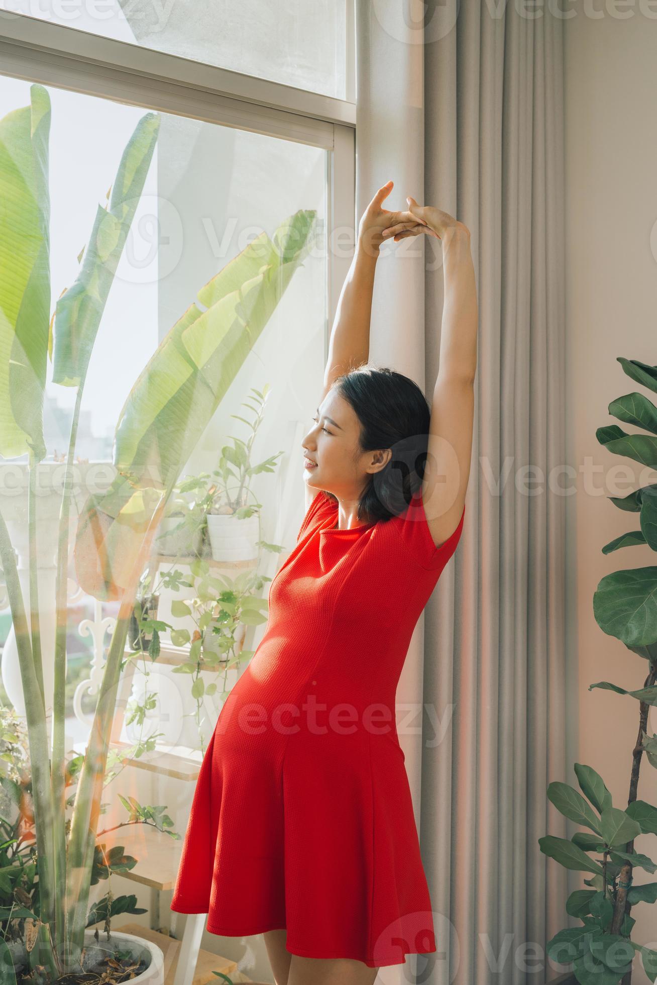 Beauty Pregnant Woman Stretching Her Hand Near The Window 11905829