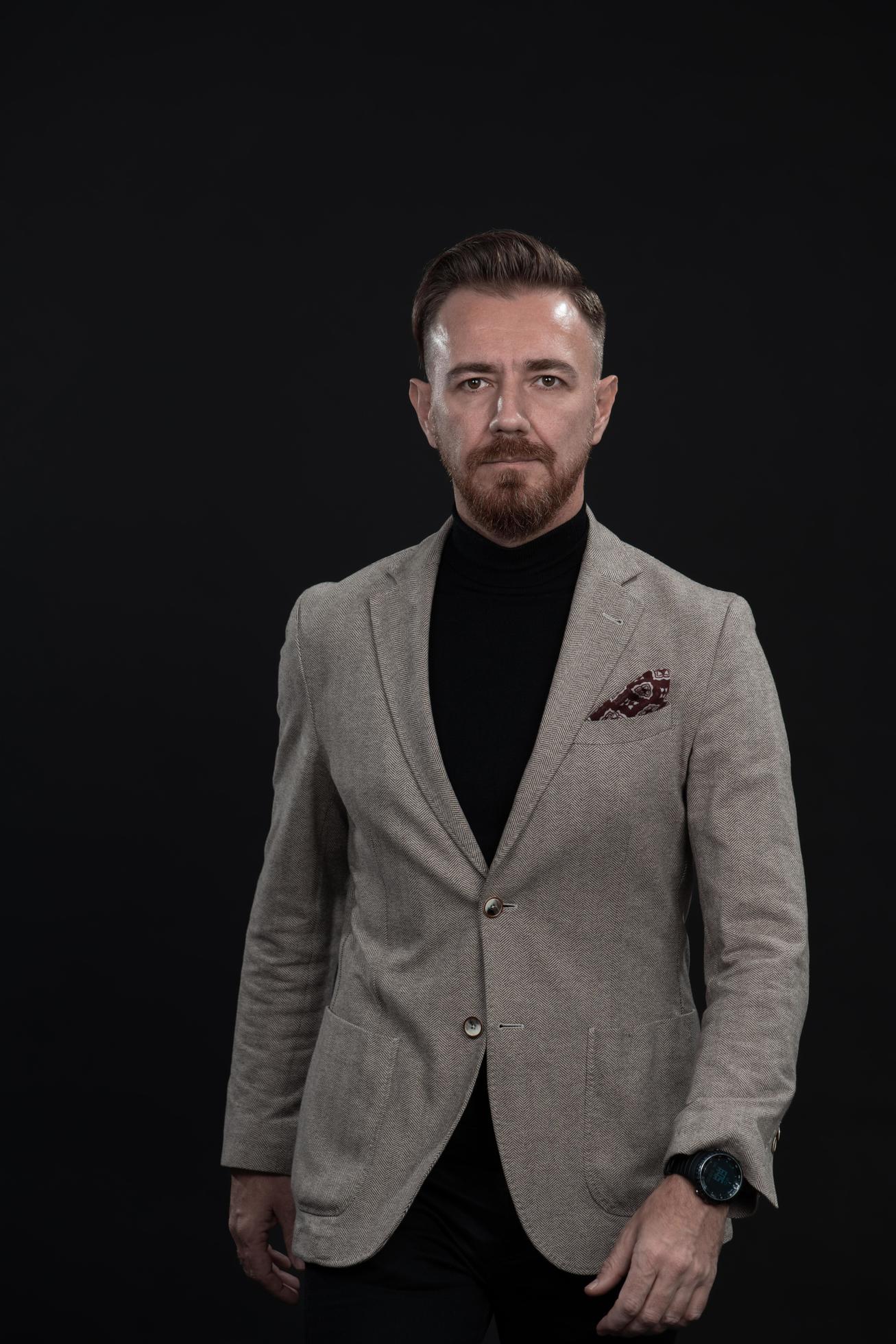 Confident businessman walking forward wearing a causal suit, handsome ... Confident businessman walking forward wearing a causal suit, handsome ...