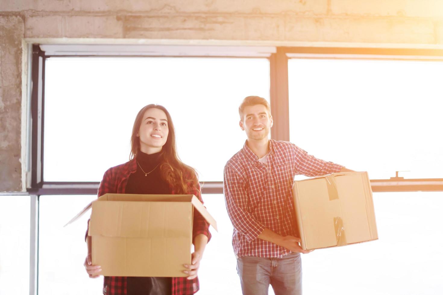 business team carrying cardboard boxes 12446119 Stock Photo at Vecteezy business team carrying cardboard boxes 12446119 Stock Photo at Vecteezy