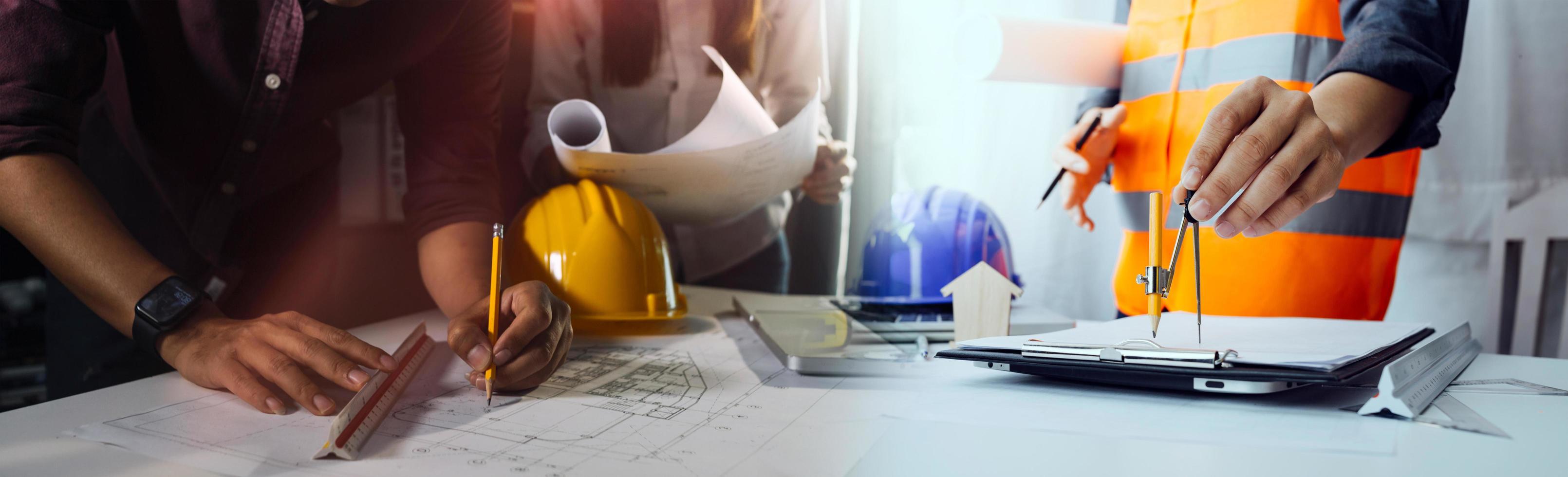 Scene of industrial engineers discussion, Construction architect with ...