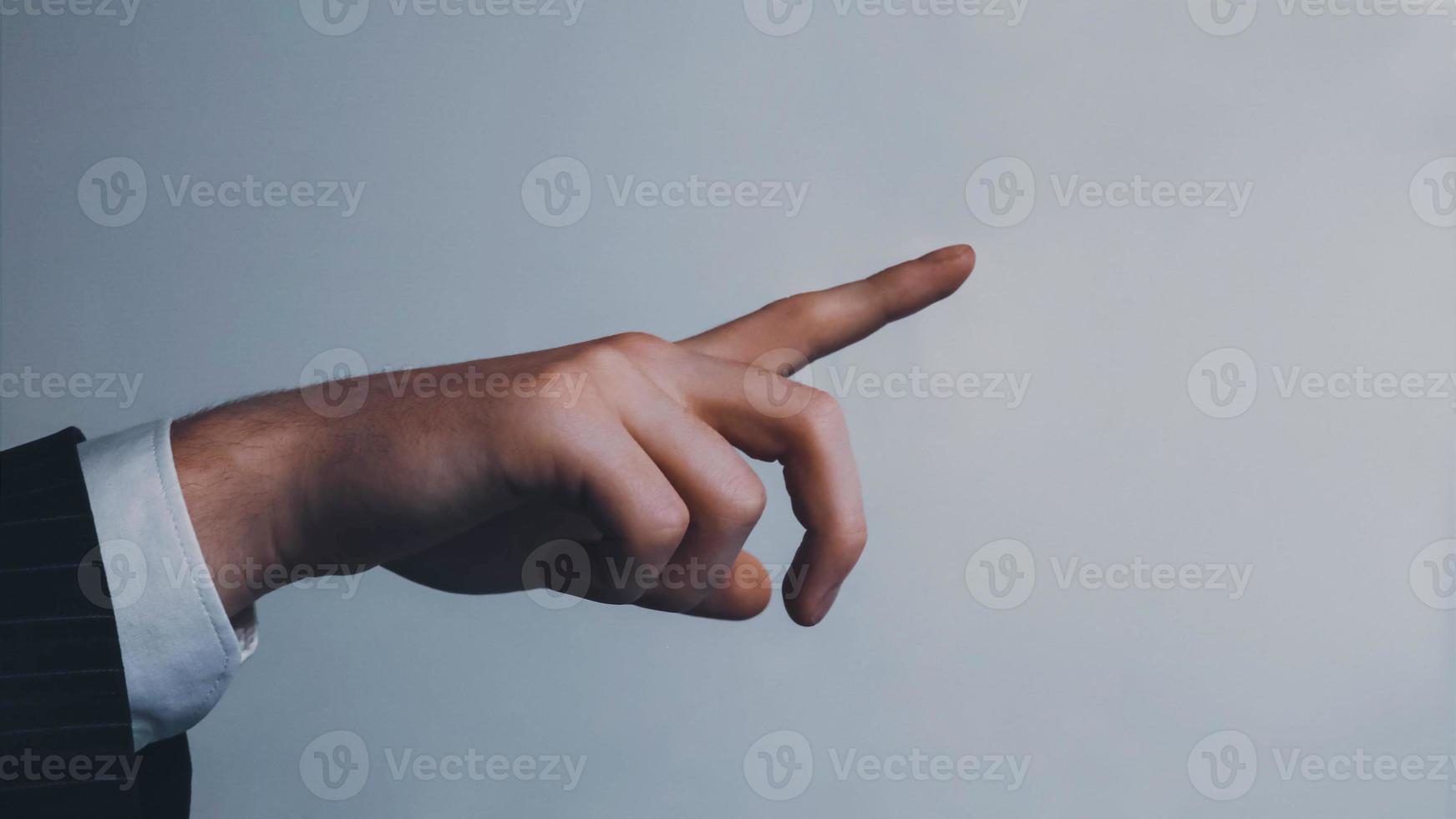 señalar con el dedo índice hacia adelante imagen de concepto de primer plano. foto de vista ...