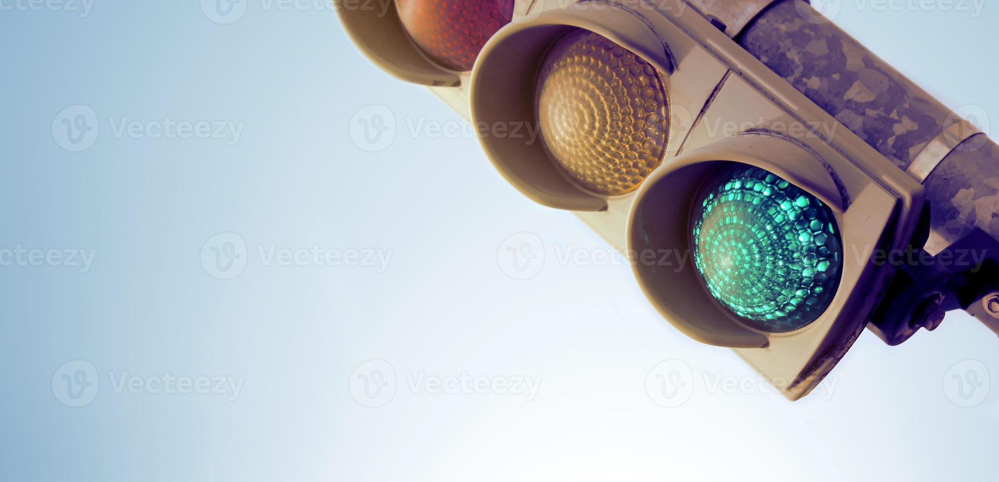 traffic lights against blue sky 12604038 Stock Photo at Vecteezy
