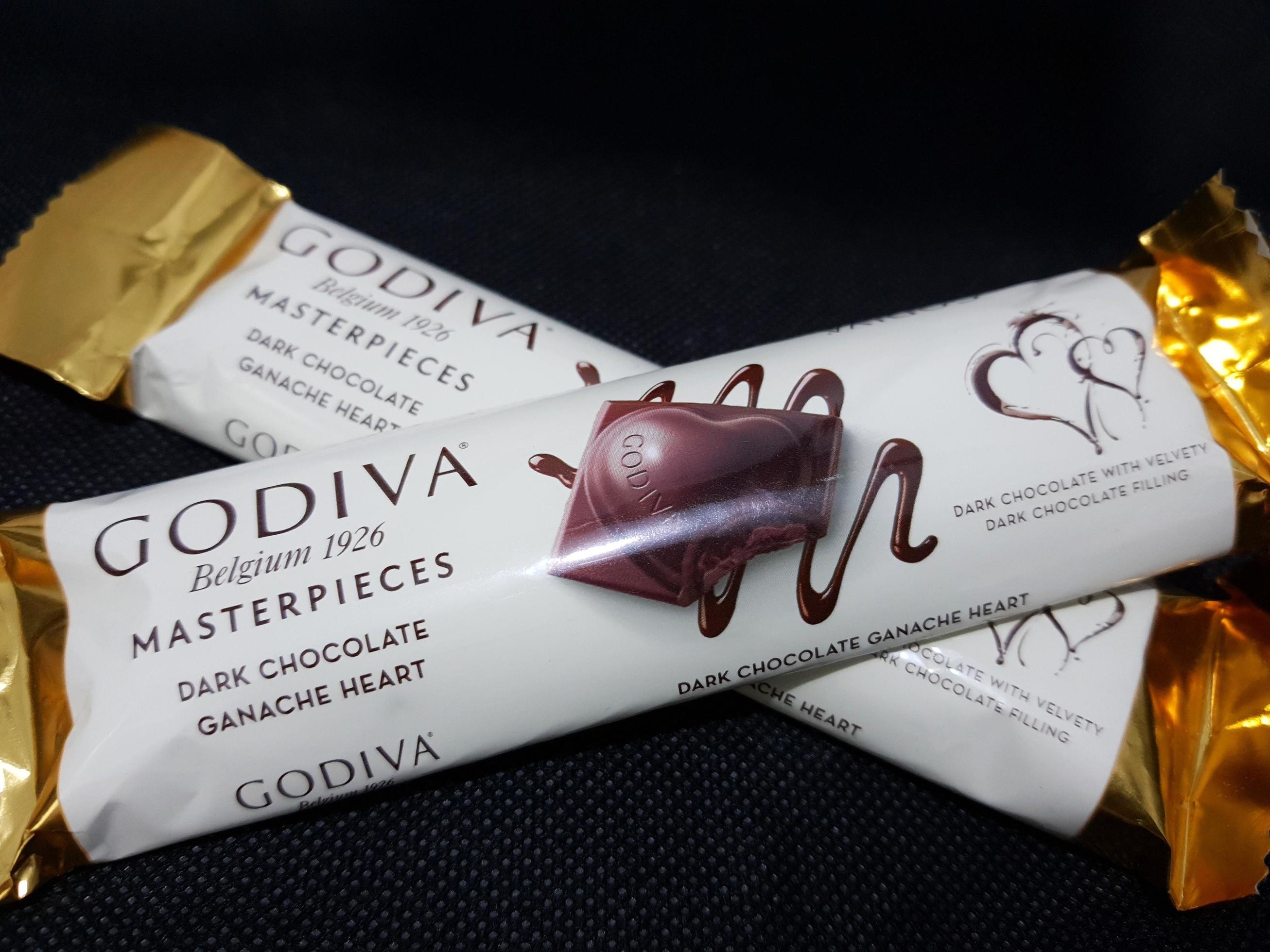 Turkey on July 2022. Godiva Chocolate Masterpieces Dark Chocolate Ganache Heart. 12797614 Stock ...