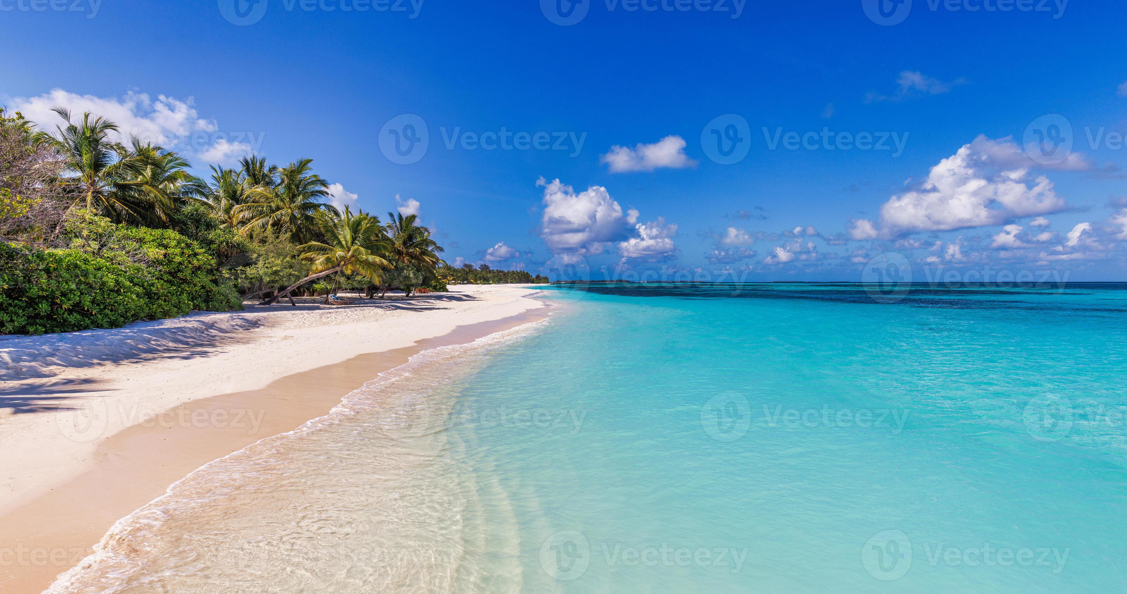 Beautiful tropical beach relaxing sky at exotic island with palm trees ...