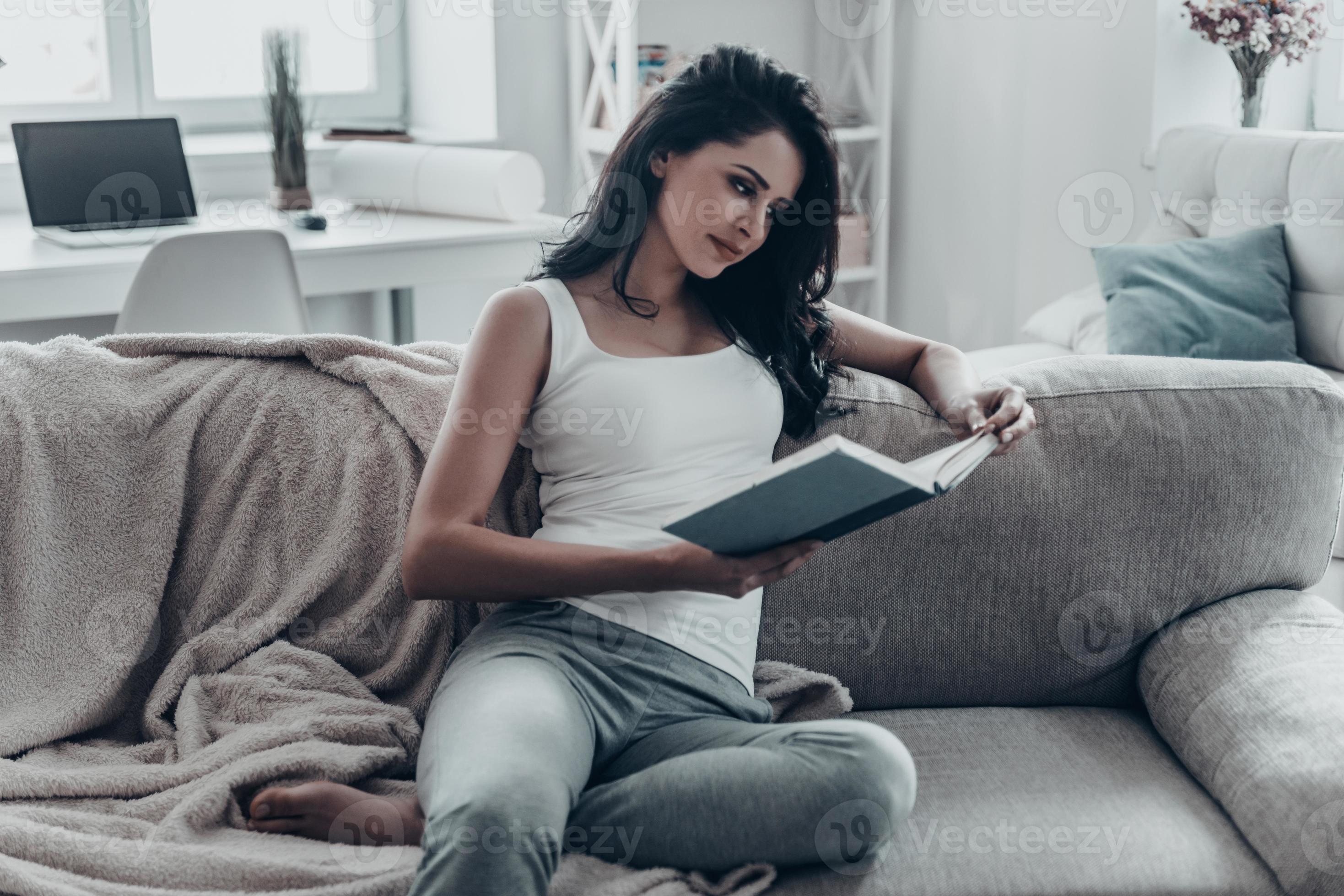 Excellent Book Beautiful Young Woman Reading A Book While Sitting On