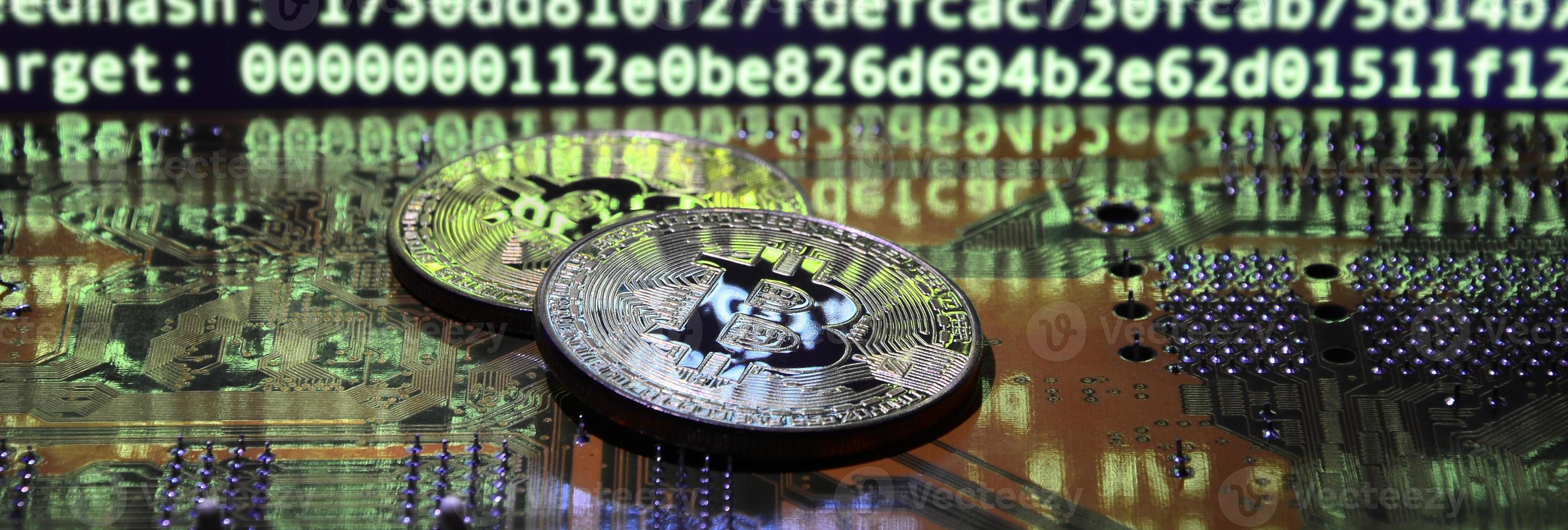 The digital process of cryptocurrency mining by using the GPUs ...