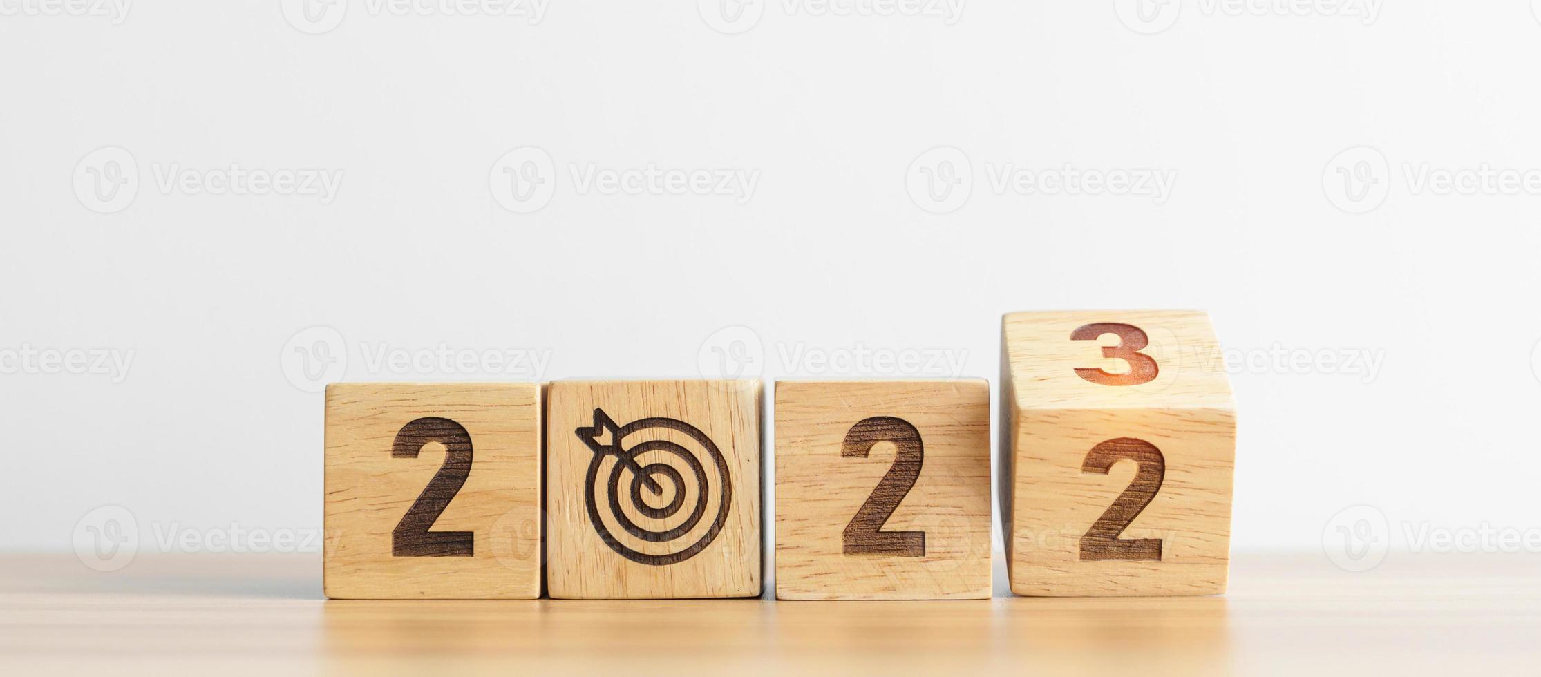 2022 change to 2023 Year block with dartboard icon. Goal, Target, Resolution, strategy, plan ...