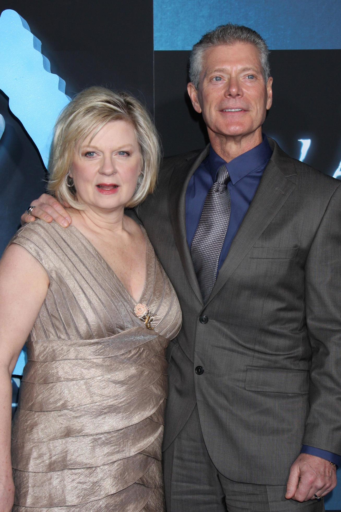 Stephen Lang and wife Kristina Watsonarriving at the Los Angeles Premiere of AvatarGrauman s ...