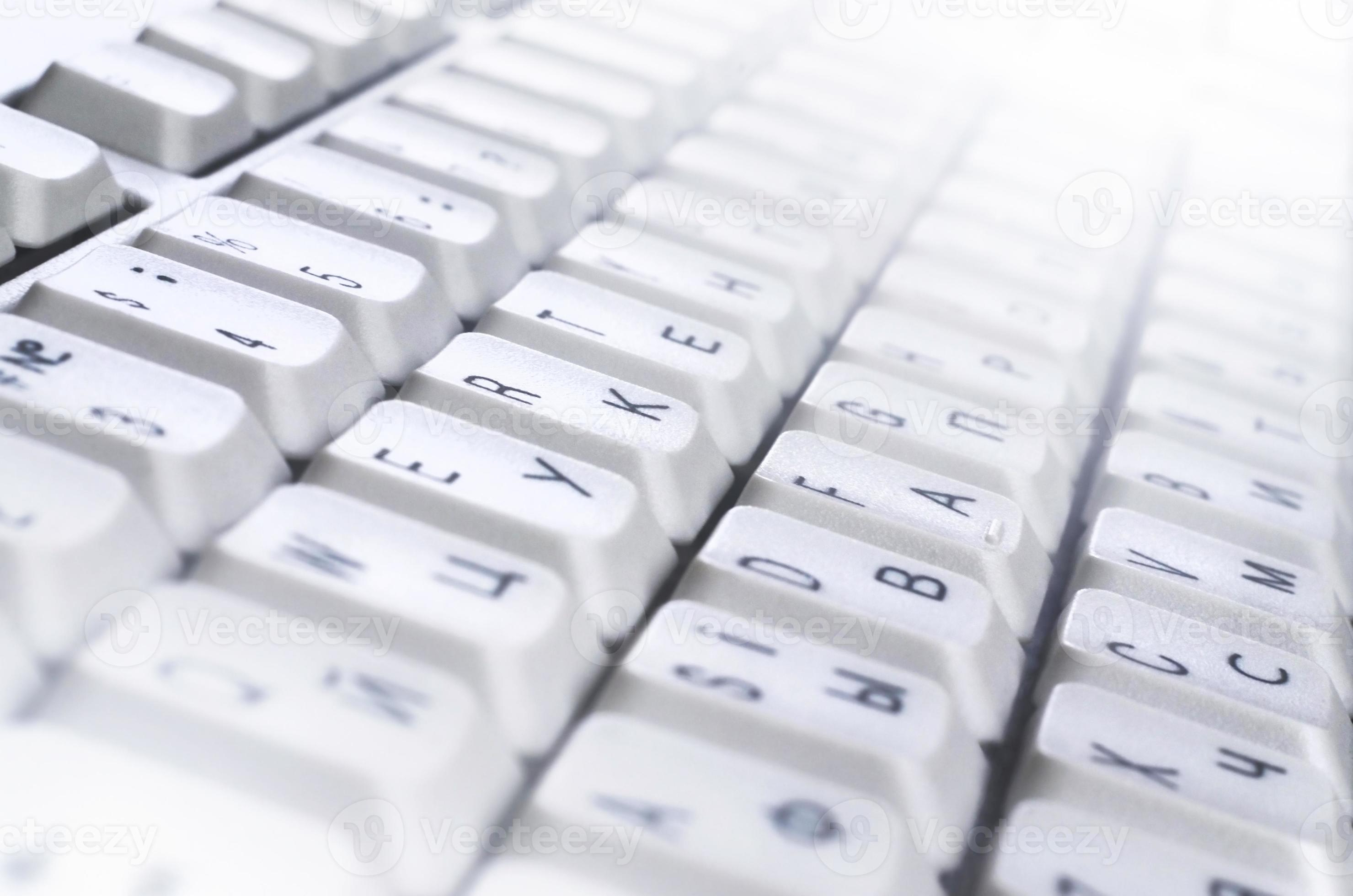 White computer keyboard 14503316 Stock Photo at Vecteezy