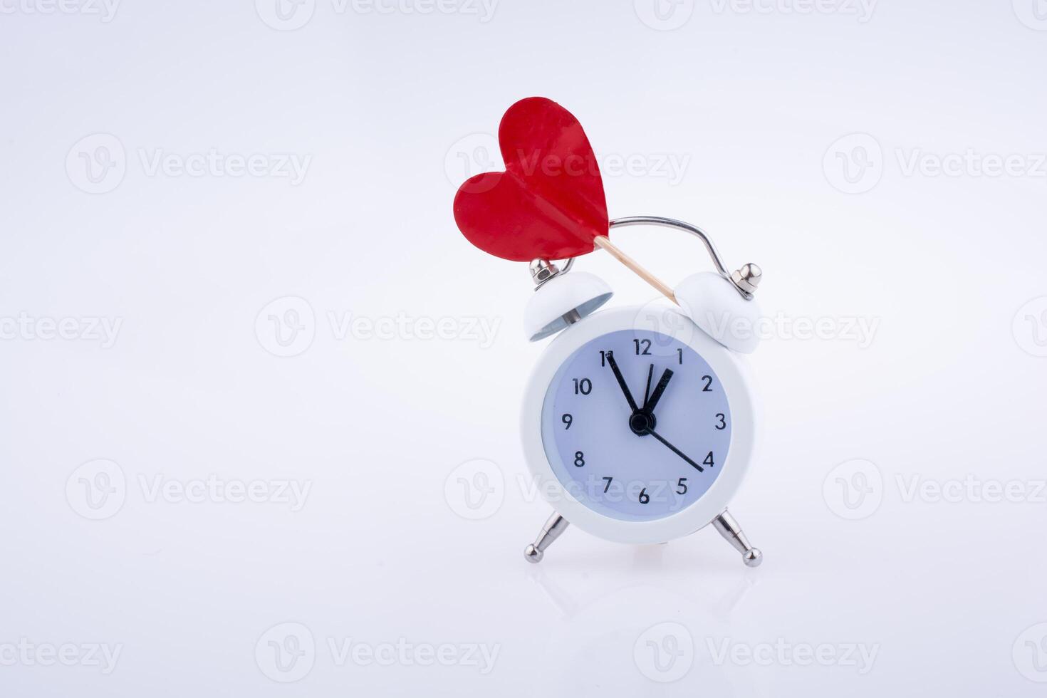 White color alarm clock and red heart shape 14845424 Stock Photo at ... White color alarm clock and red heart shape 14845424 Stock Photo at ...