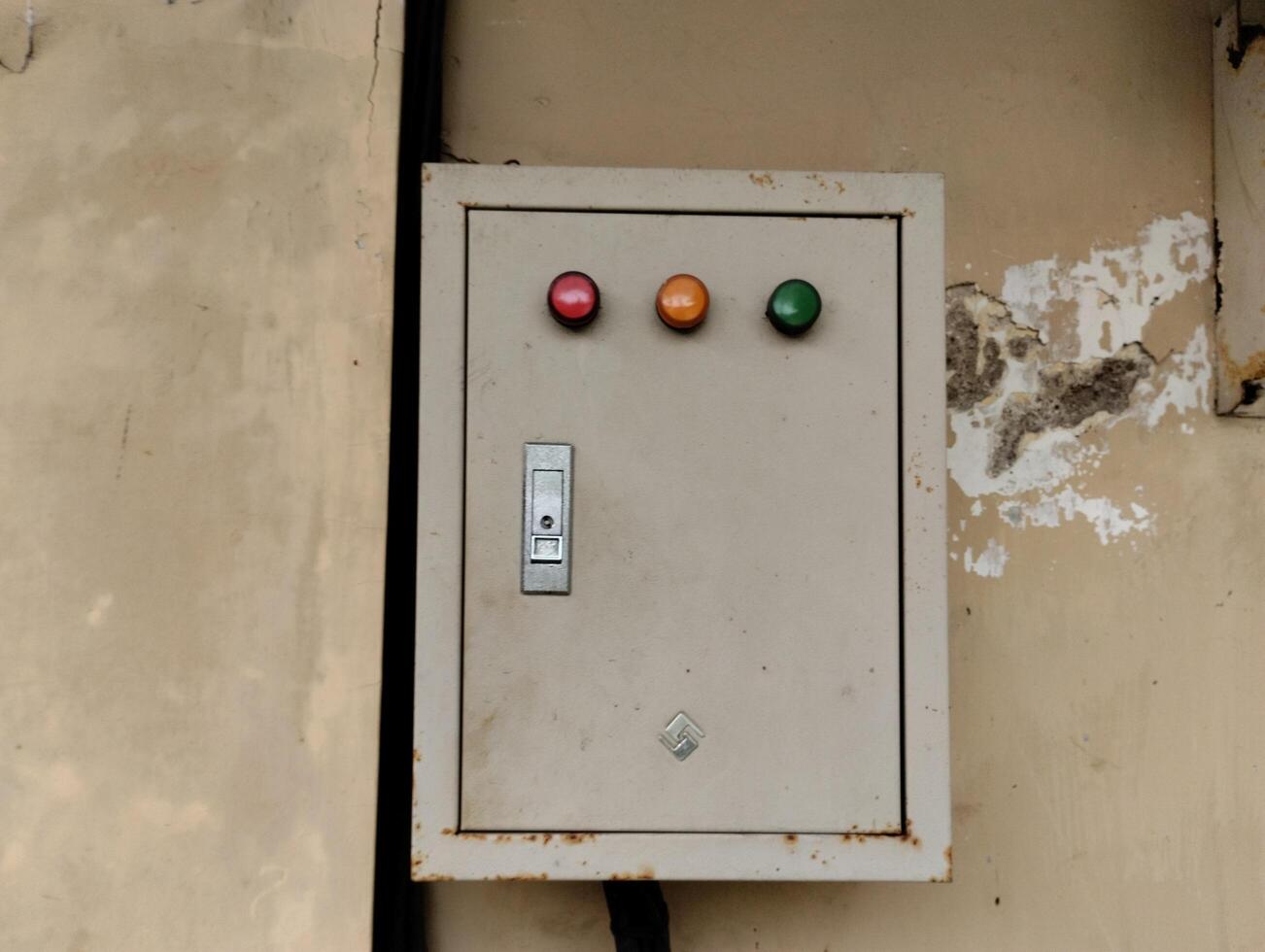 gray electrical panel box 15047794 Stock Photo at Vecteezy gray electrical panel box 15047794 Stock Photo at Vecteezy