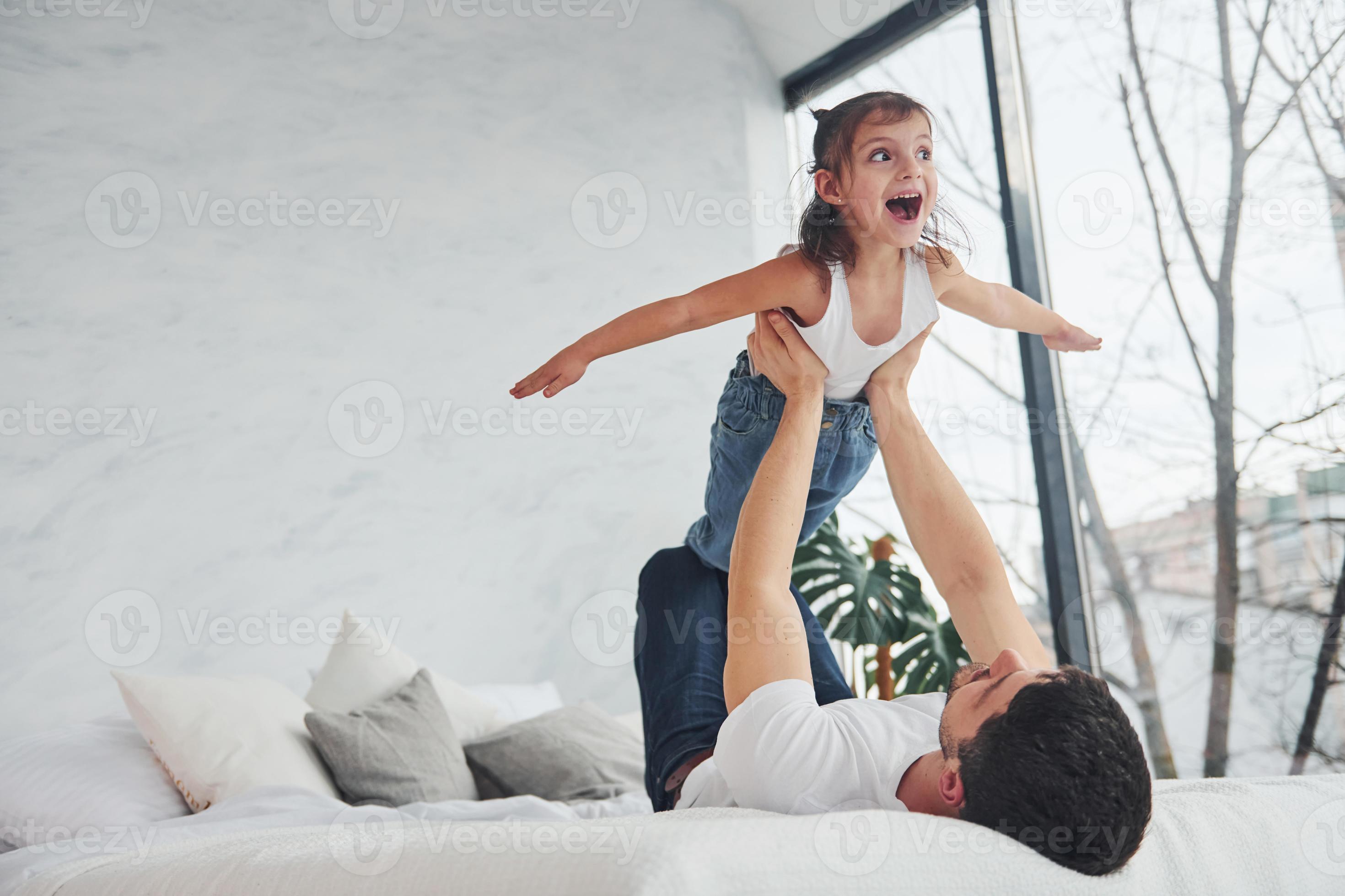 Happy Father With His Daughter Have Fun At Home Together 15255521 Stock