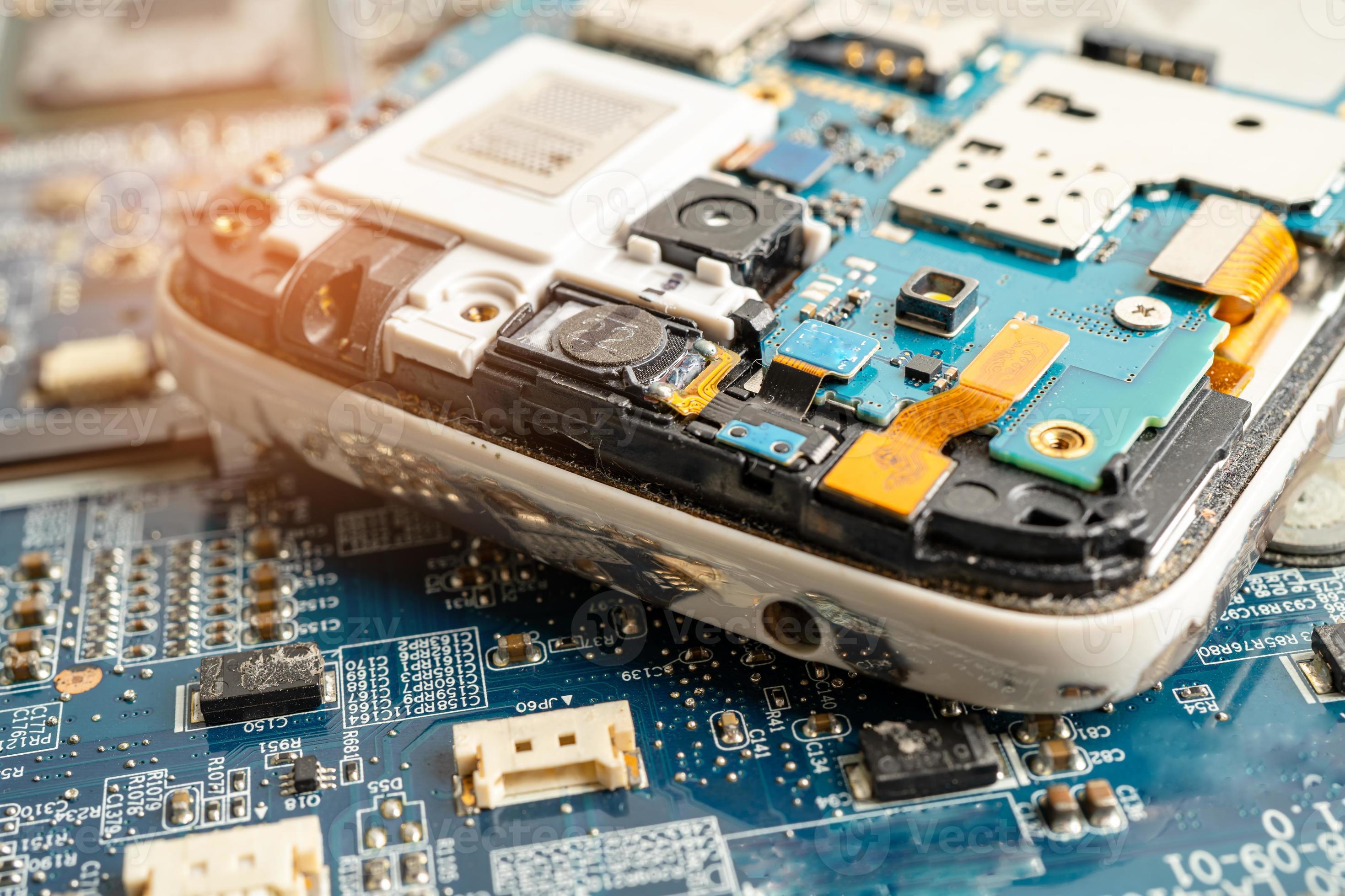 Repairing and upgrade mobile phone, electronic, computer hardware and ...