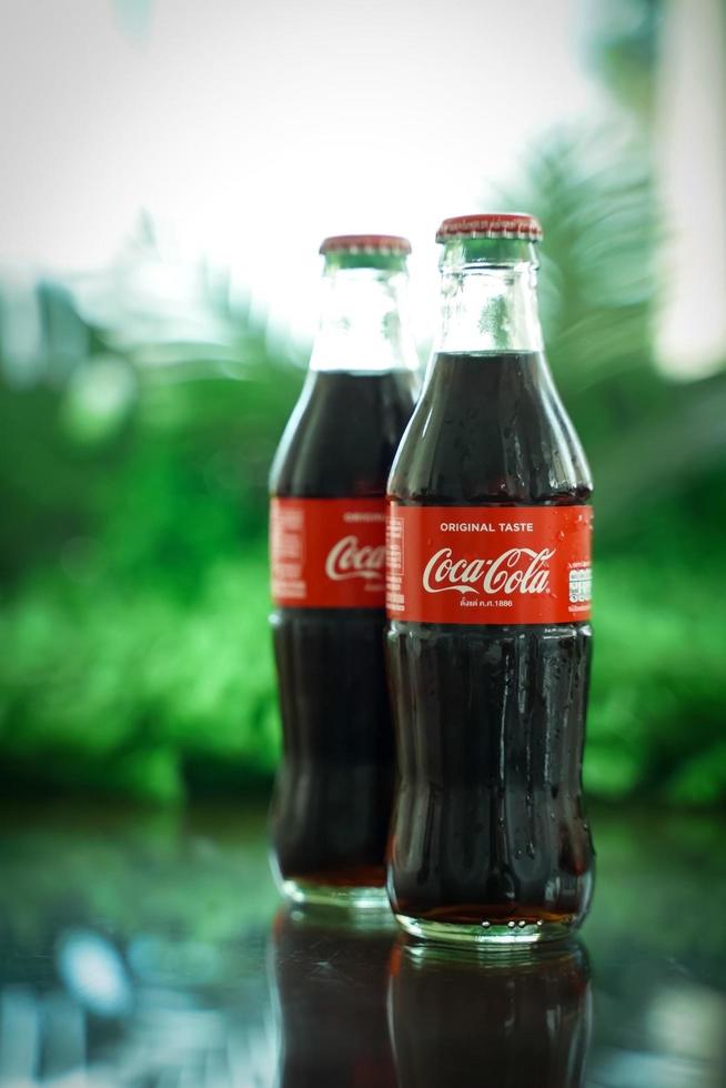 Ayutthaya Thailand 25june2020 Coca Cola Classic In A Glass Bottle And Can On Dark Toned Cement