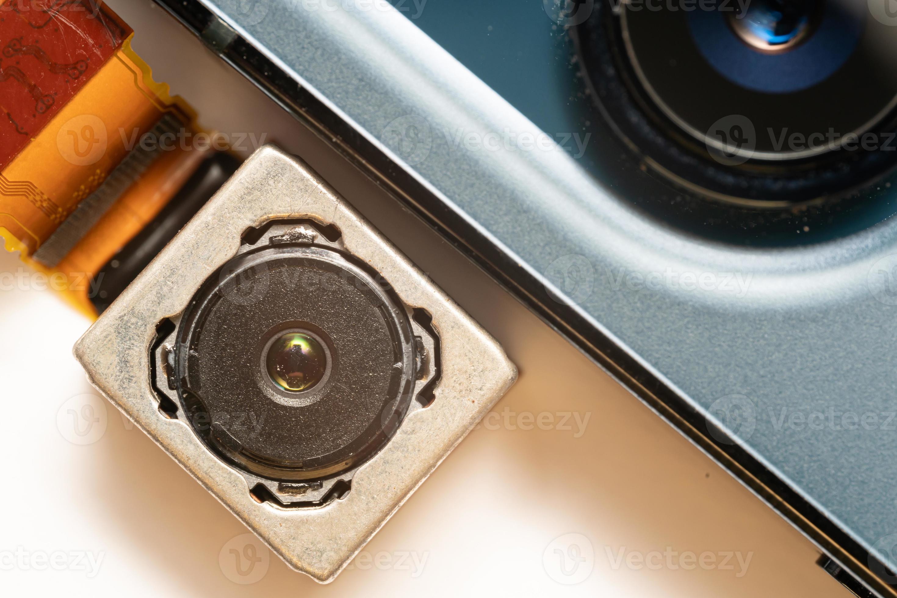 camera modules being used in mobile phones. development of mobile ...