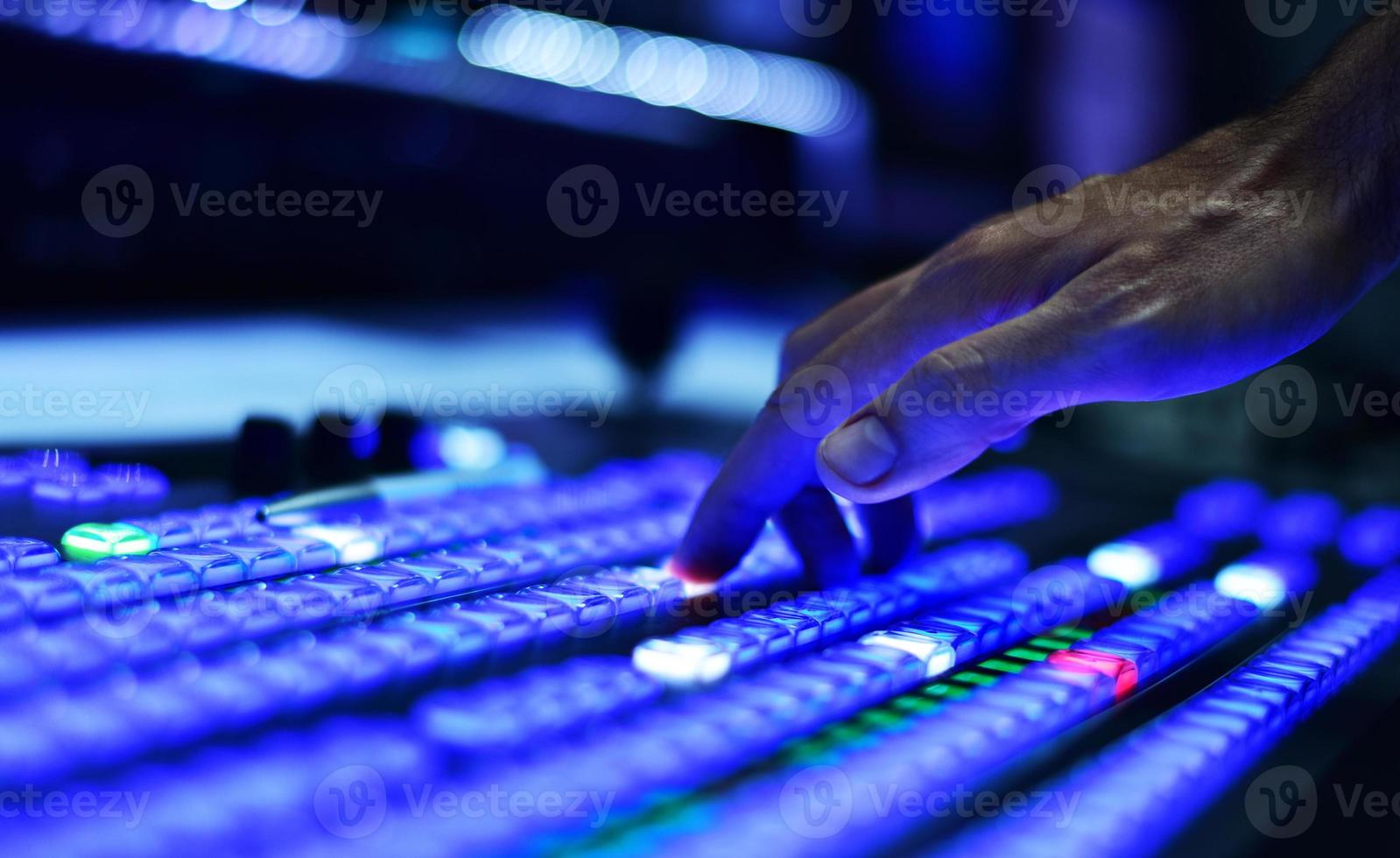 tv broadcasting equipment 15987829 Stock Photo at Vecteezy tv broadcasting equipment 15987829 Stock Photo at Vecteezy