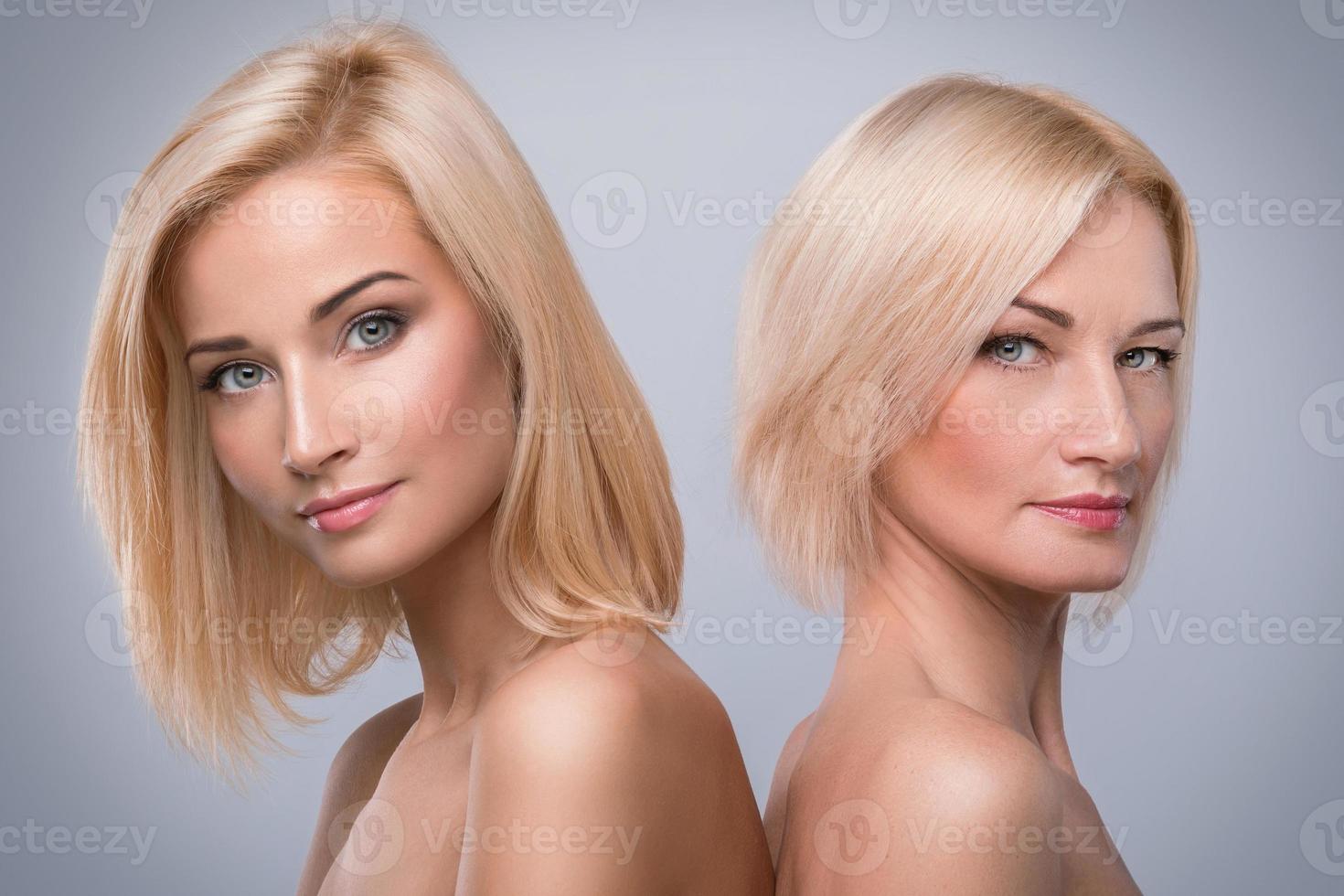 Beautiful Middle Aged Mother And Her Adult Daughter 16112857 Stock