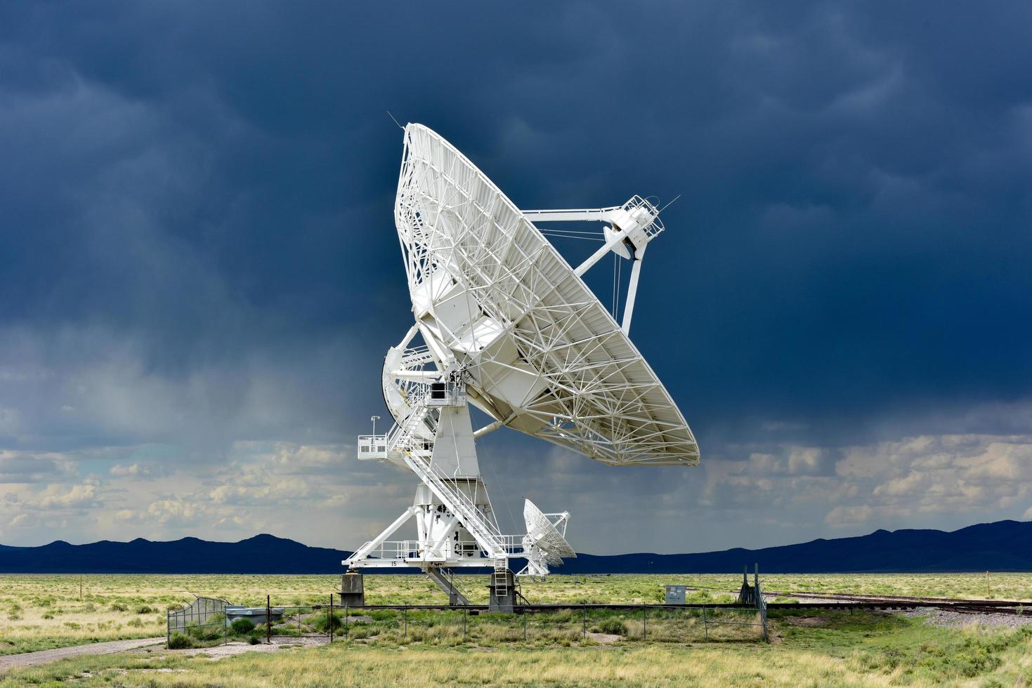 The Karl G. Jansky Very Large Array located on the Plains of San ...